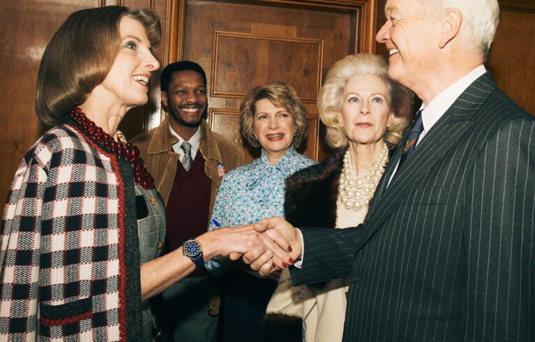 A handshake is the protagonist of the new Gucci Timepieces campaign ...