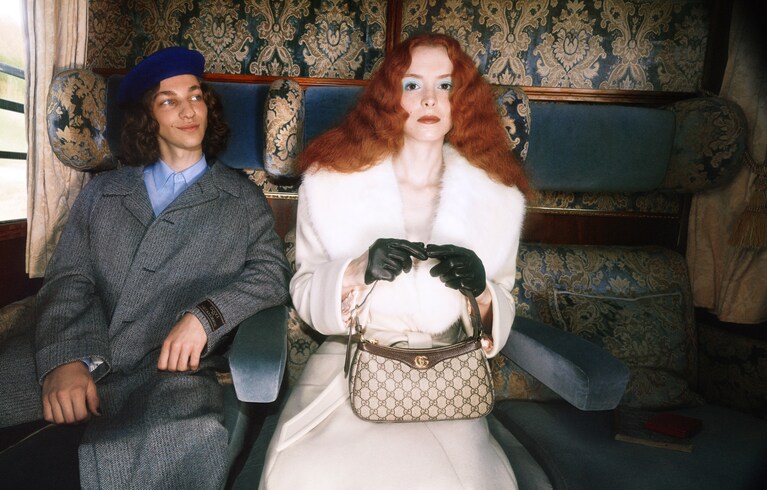 Set under the stars, the Gucci Gift campaign illuminates the wonders ...