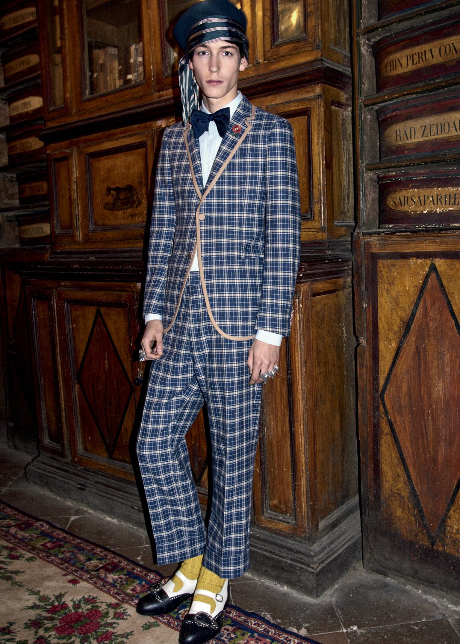 Writer Chris Breward identifies the dandy in the men’s Pre-Fall 2017 ...