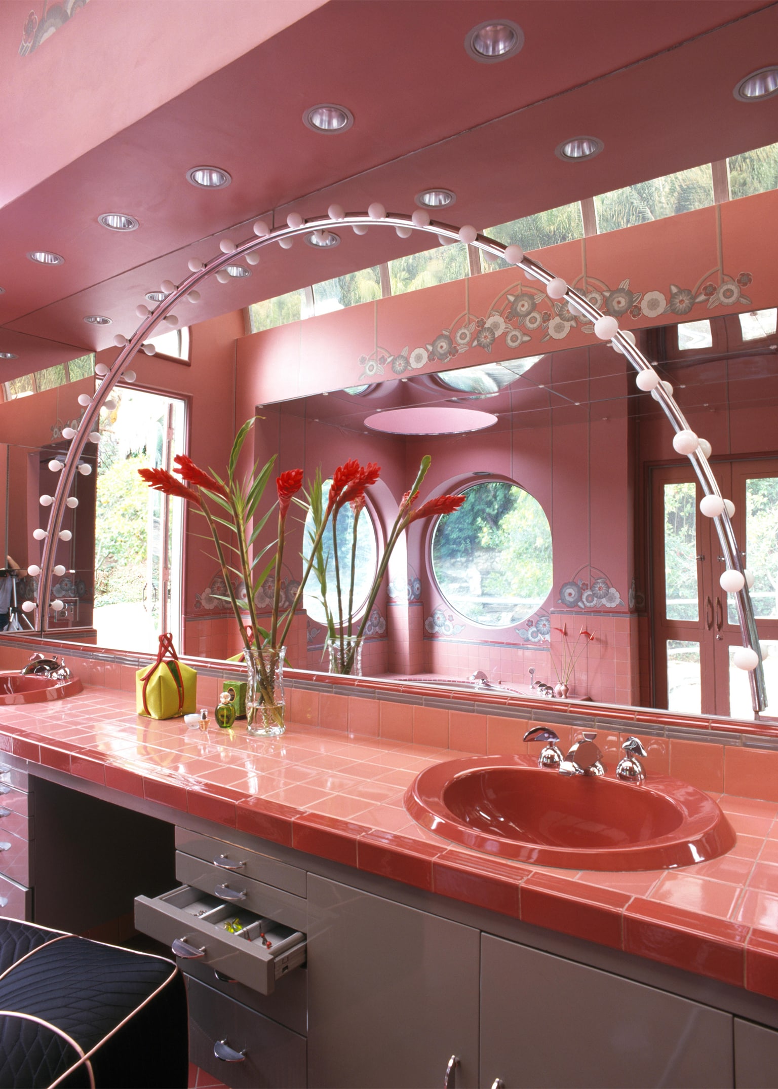 Selected for @guccibeauty, Ksenia Shestakovskaia behind @decorhardcore ...