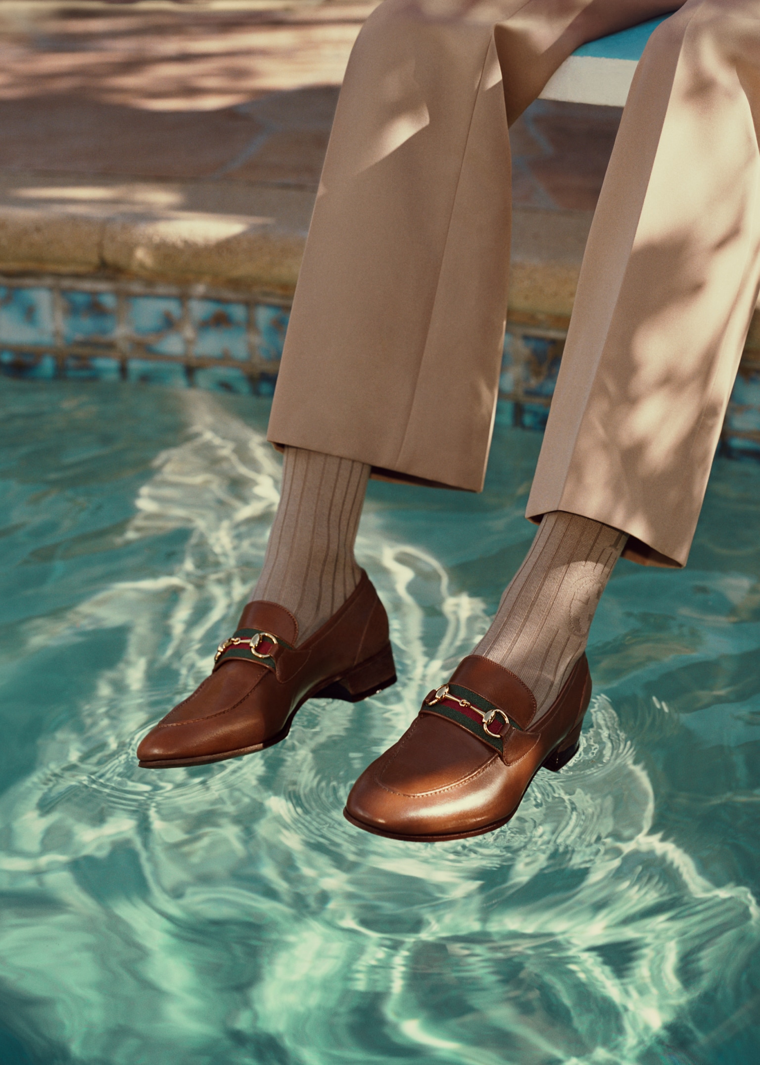 The new campaign for Gucci Ouverture Of Something That Never Ended is ...