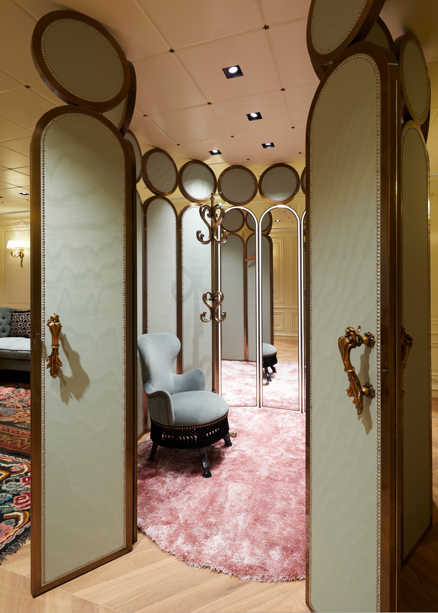 Presenting GUCCI GAOK, the new flagship store in Itaewon, Seoul ...