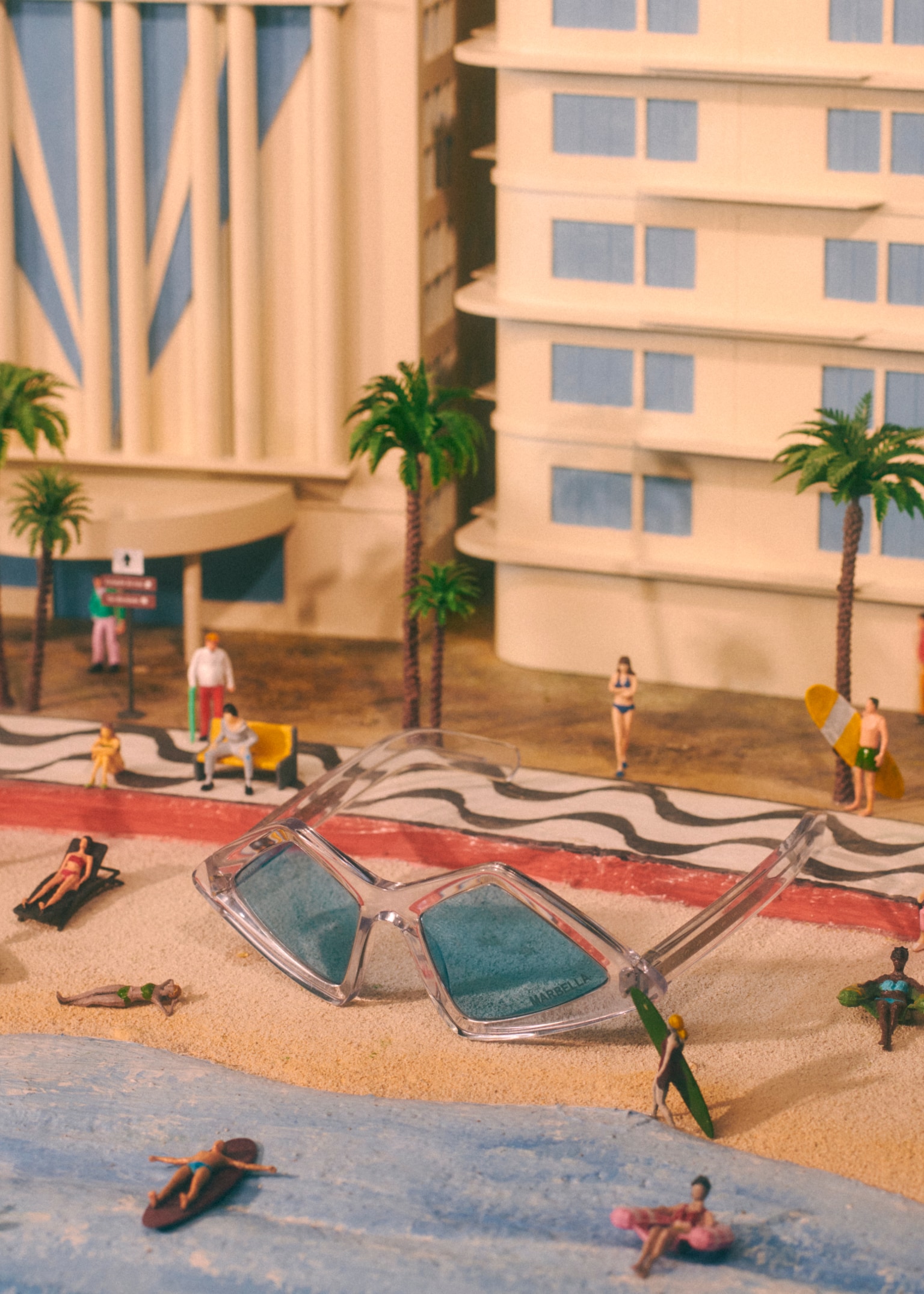 In the Gucci Resort Collection, the House presents an ode to the ...