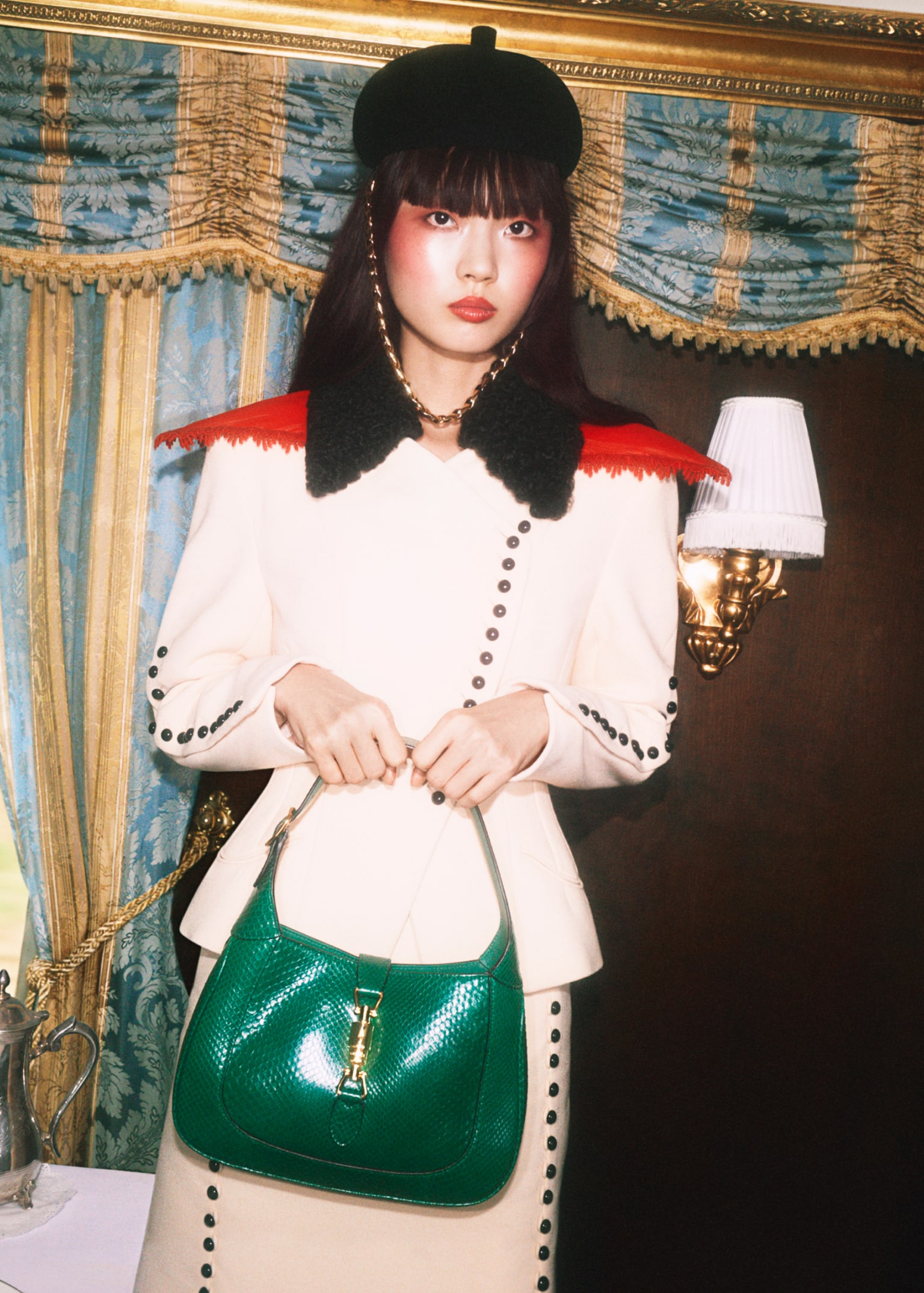 Set under the stars, the Gucci Gift campaign illuminates the wonders ...