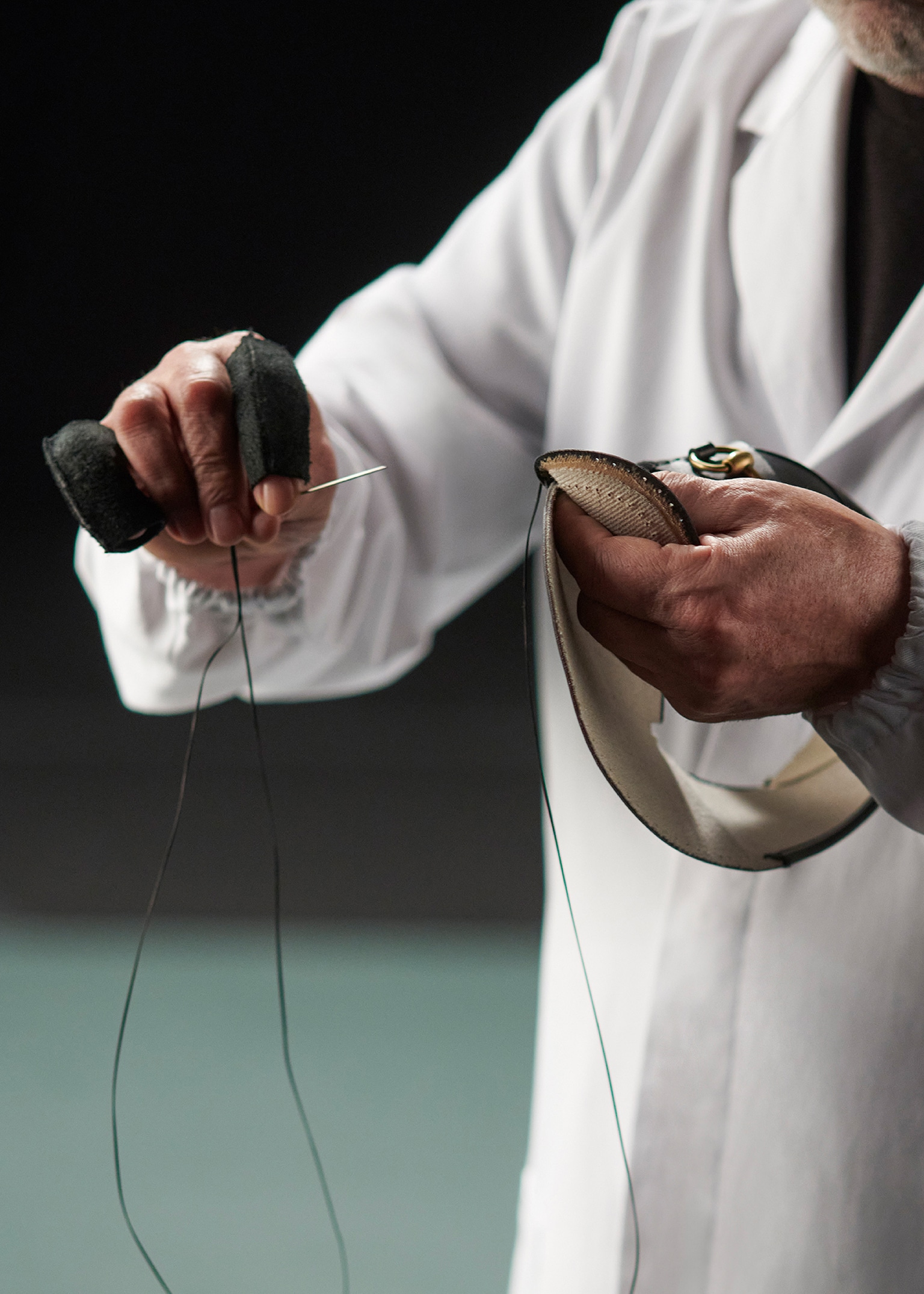 Watch as the journey of craftsmanship behind the Gucci Horsebit 1953 ...