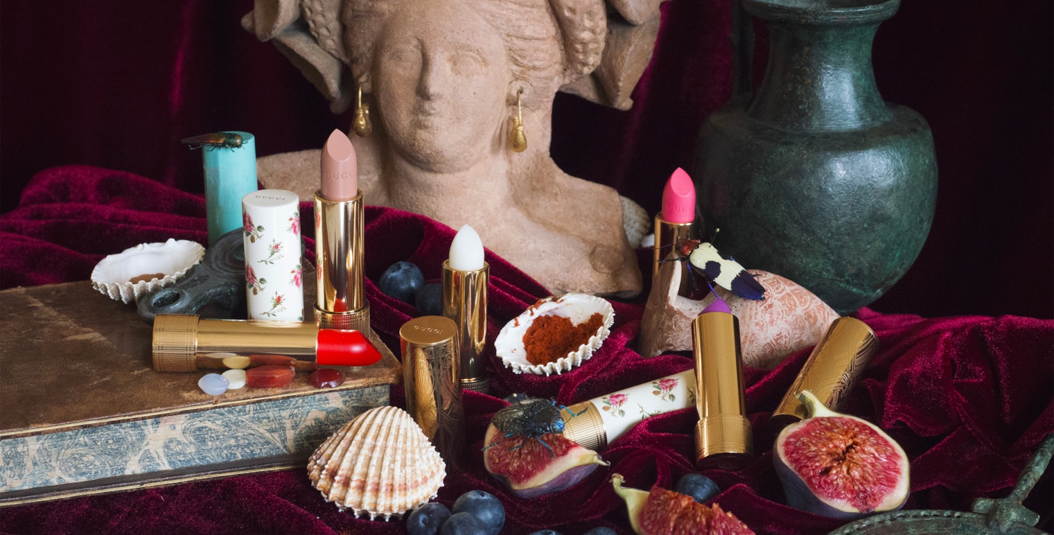 El uso de labiales, por sus propiedades decorativas y su poder de ...