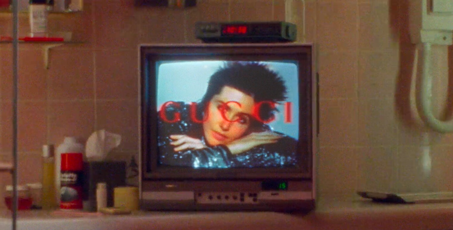 Debuting L’Obscur, the first mascara by Alessandro Michele. - Gucci Stories