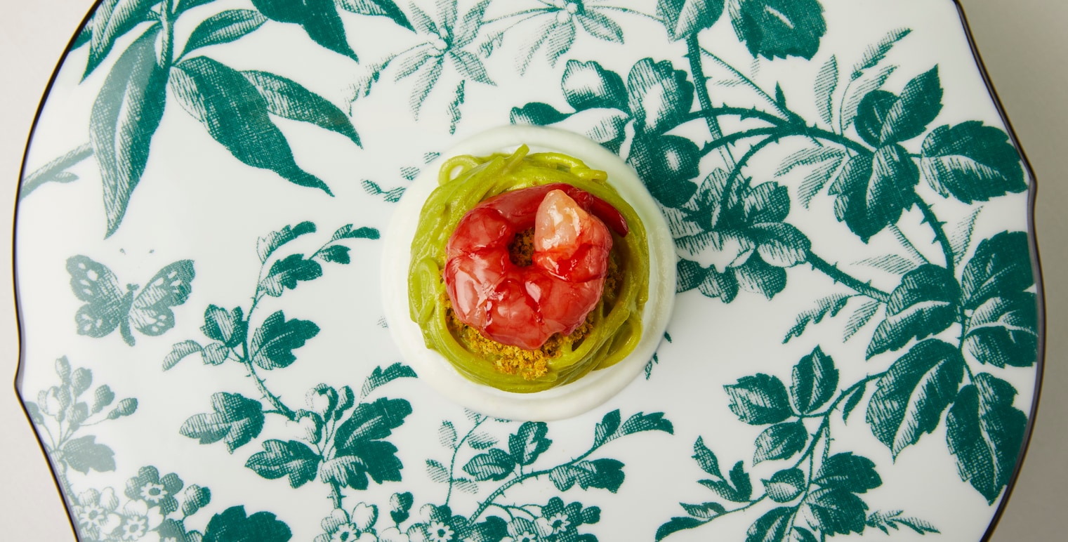 Discover the dishes inspired by the personal summer memories of Gucci ...