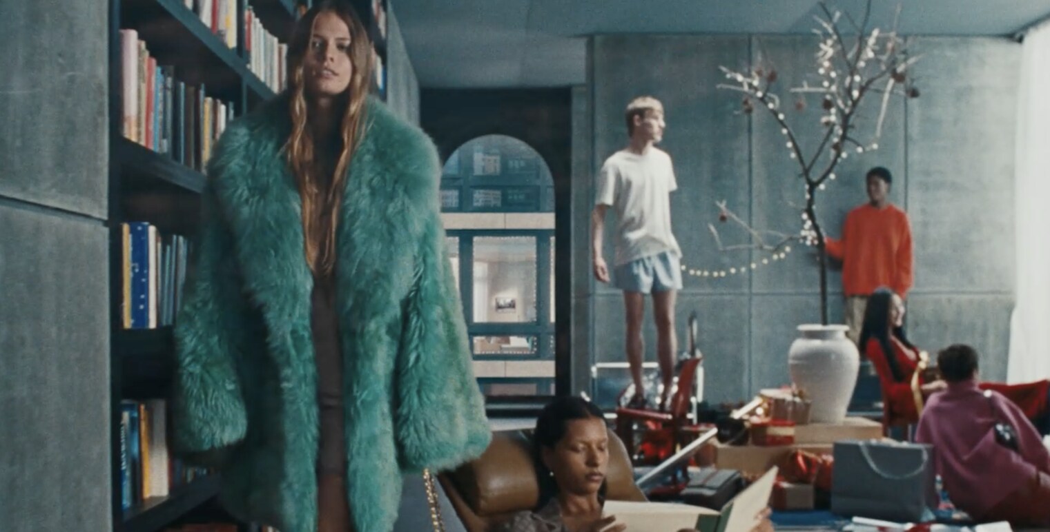 Moments of joy, family, and community in the new Gucci Gift campaign ...