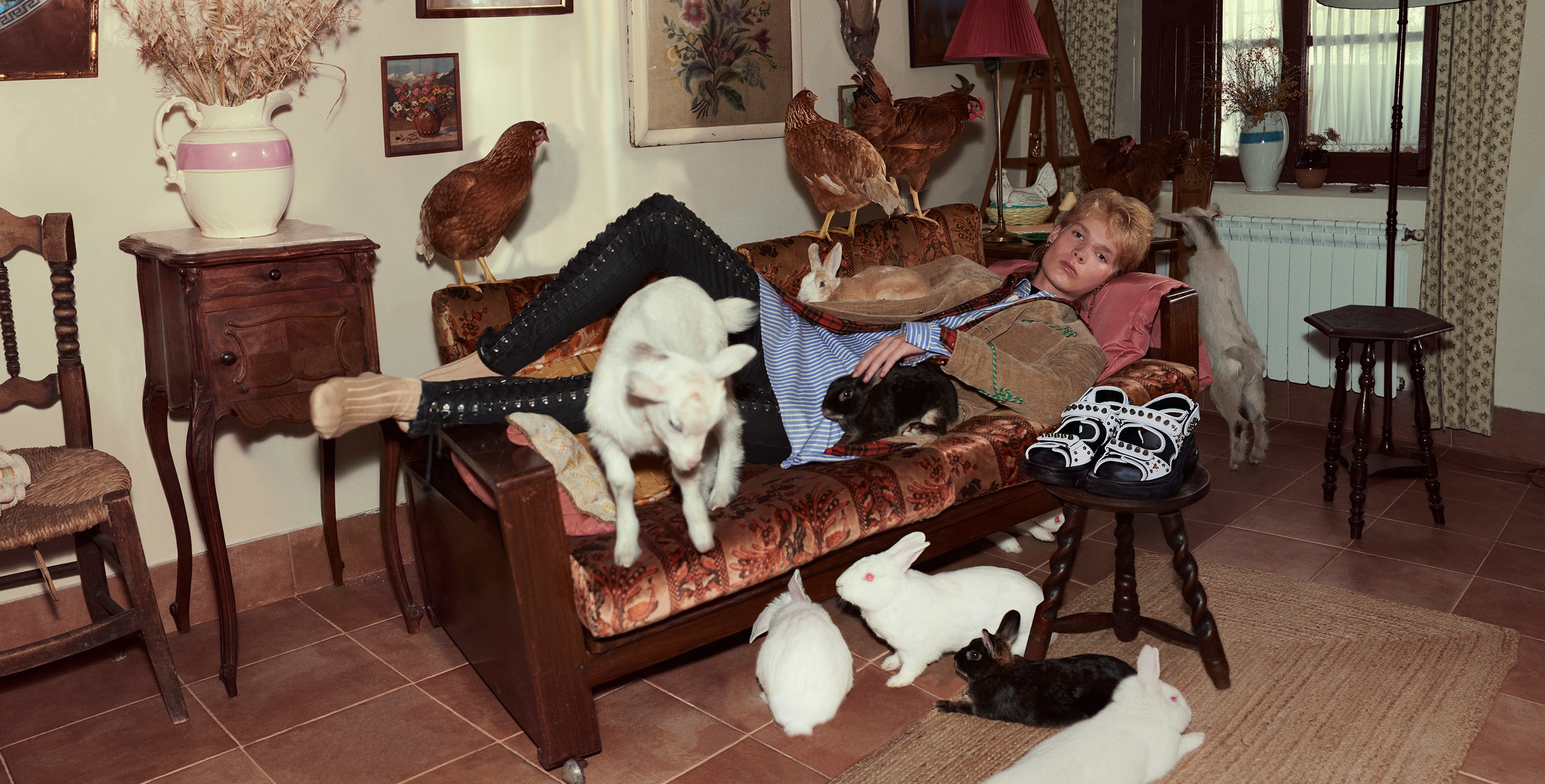 Gucci Gothic: the Cruise 2019 campaign features young farmer-punks in a ...