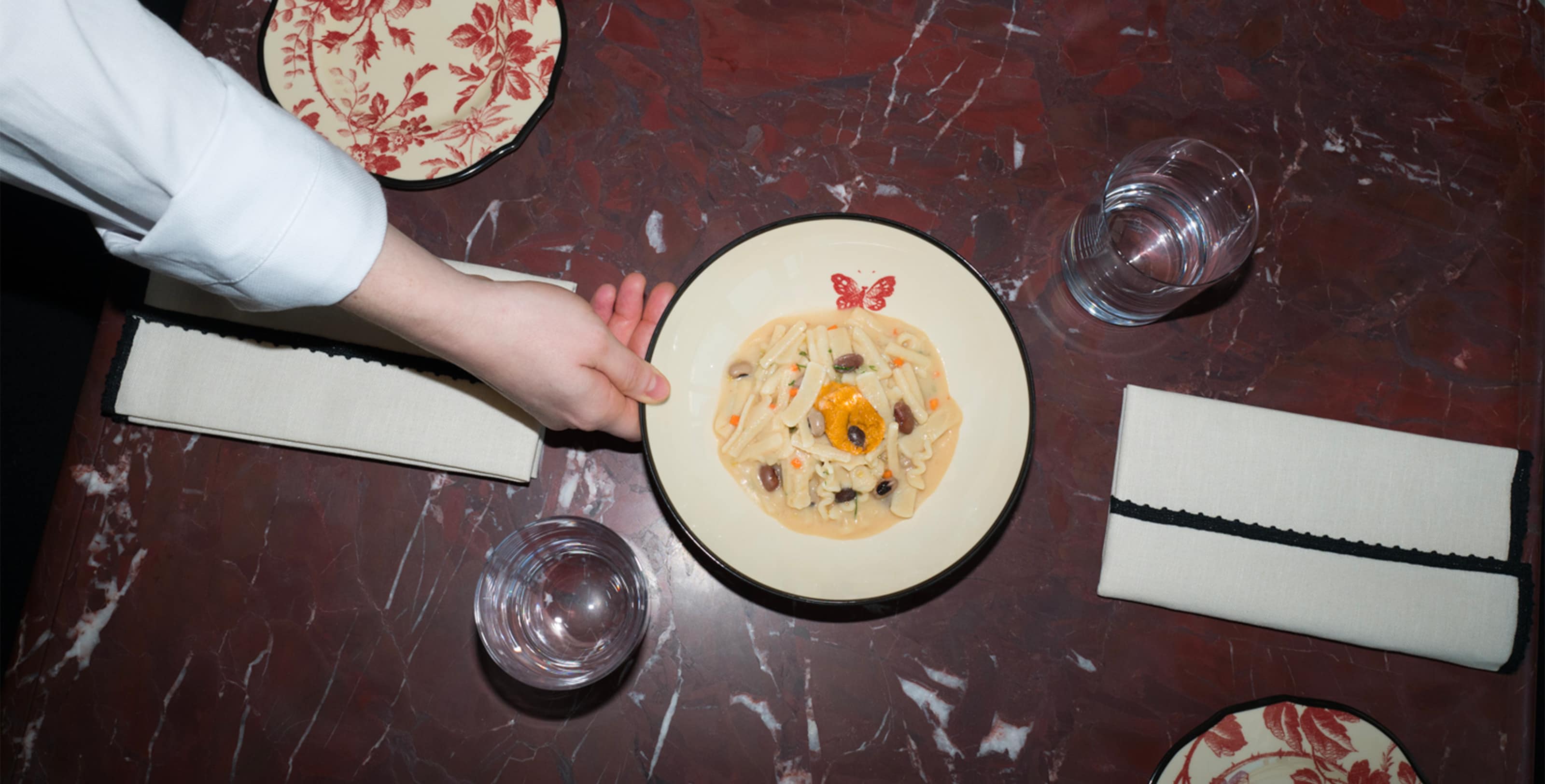 Gucci Osteria Da Massimo Bottura Beverly Hills GUCCI US