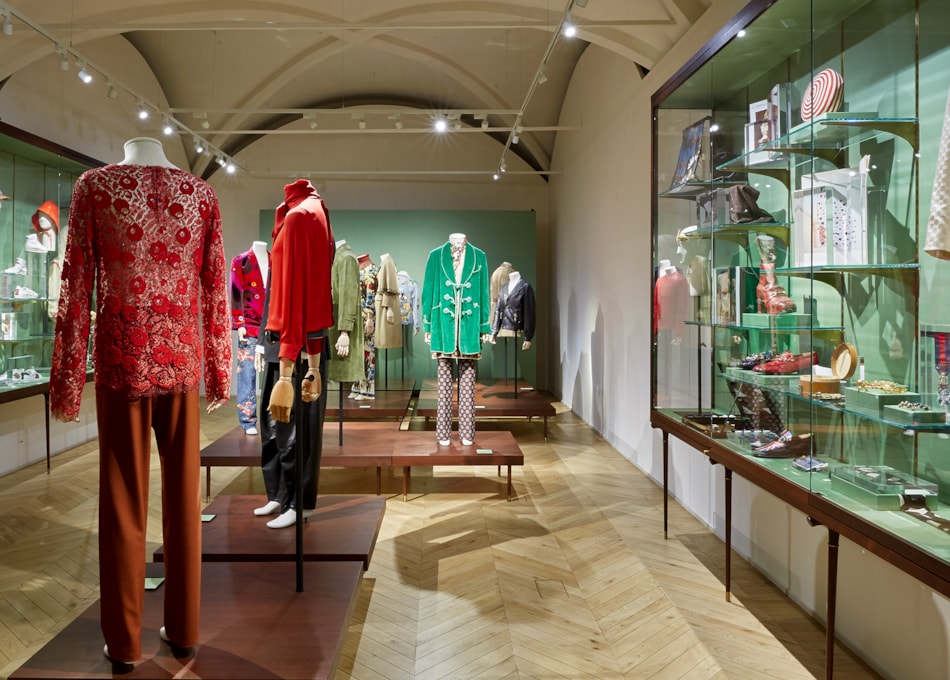 Ryuto Miyake ilustra los platos del menú de Gucci Osteria da Massimo ...