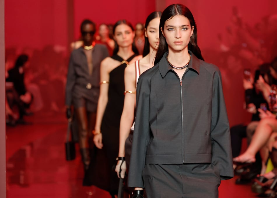 La Firma revela su nueva colección en el histórico archivo de Gucci con ...