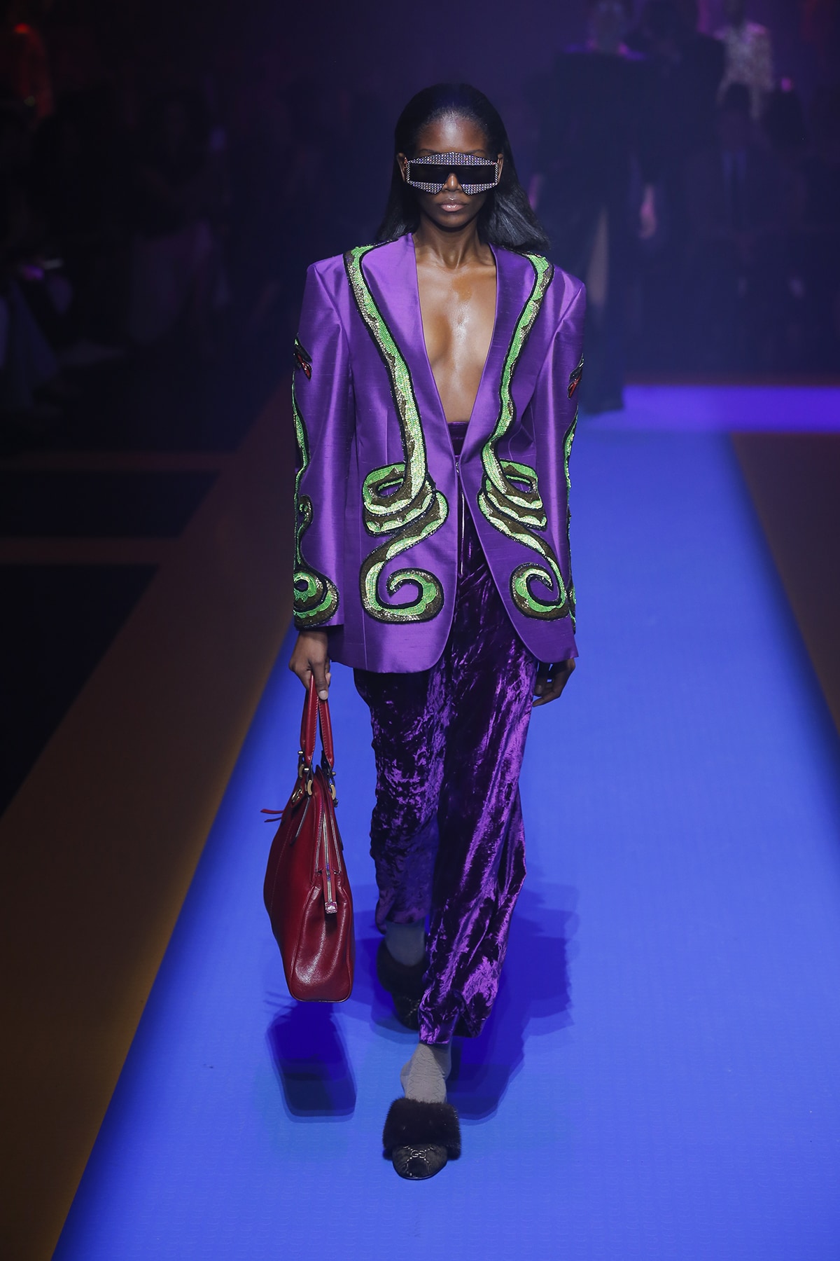 Women's and Men's Spring Summer 2018 runway looks. - Gucci Stories