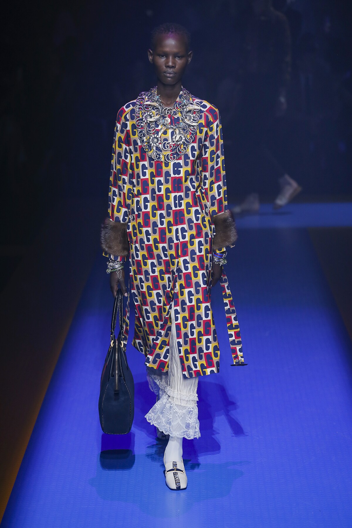 Women's and Men's Spring Summer 2018 runway looks. - Gucci Stories