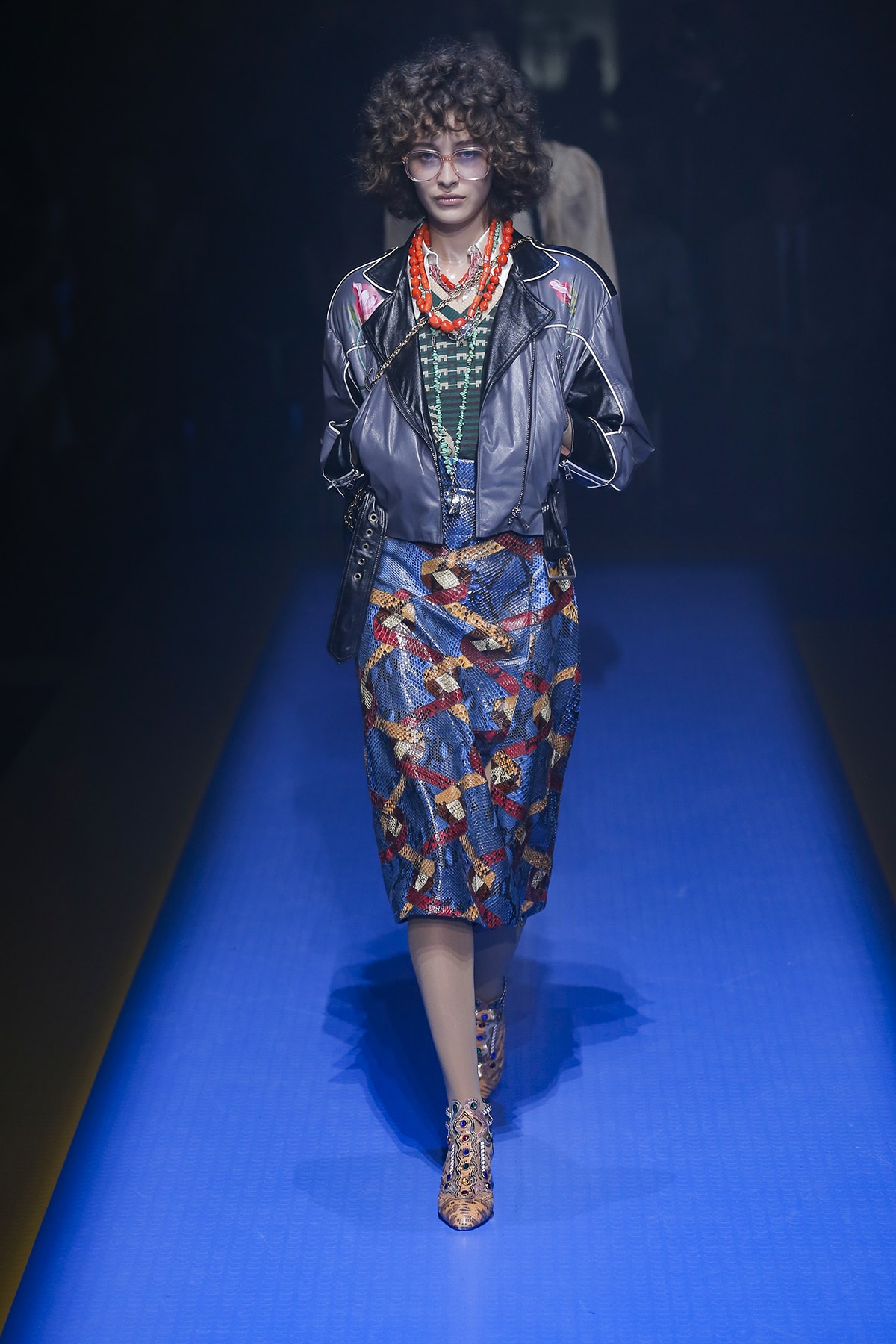 Women's and Men's Spring Summer 2018 runway looks. - Gucci Stories