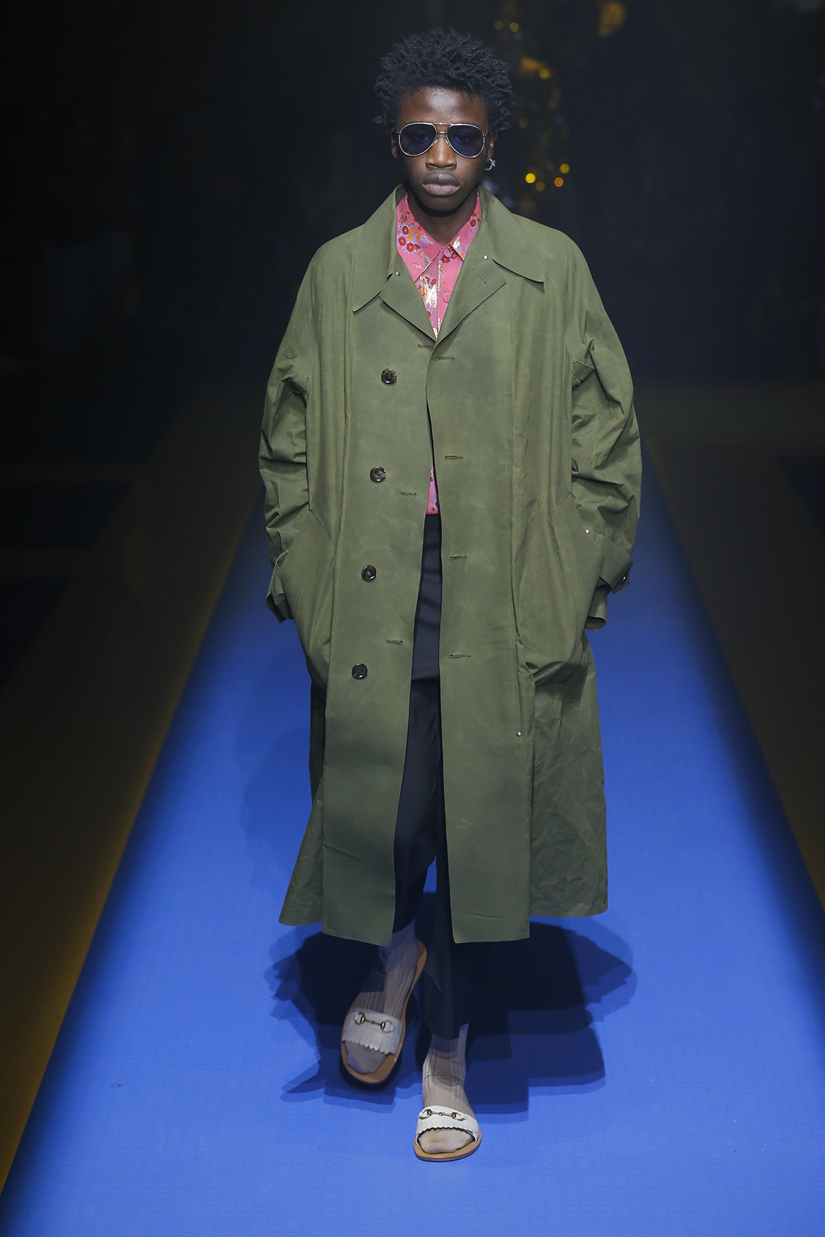 Women's and Men's Spring Summer 2018 runway looks. - Gucci Stories