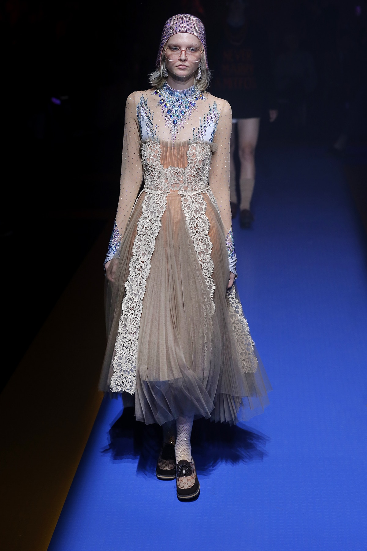 Women's and Men's Spring Summer 2018 runway looks. - Gucci Stories