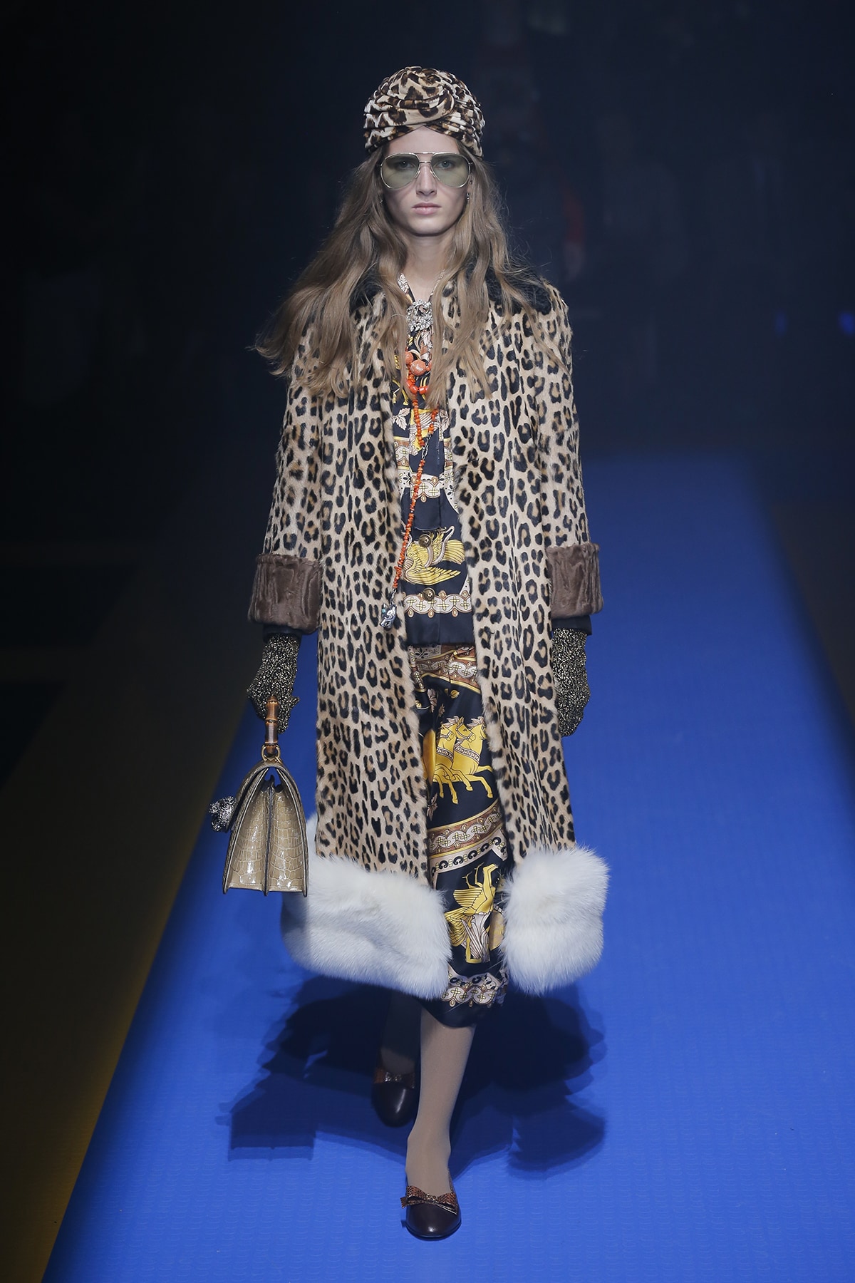 Women's and Men's Spring Summer 2018 runway looks. - Gucci Stories