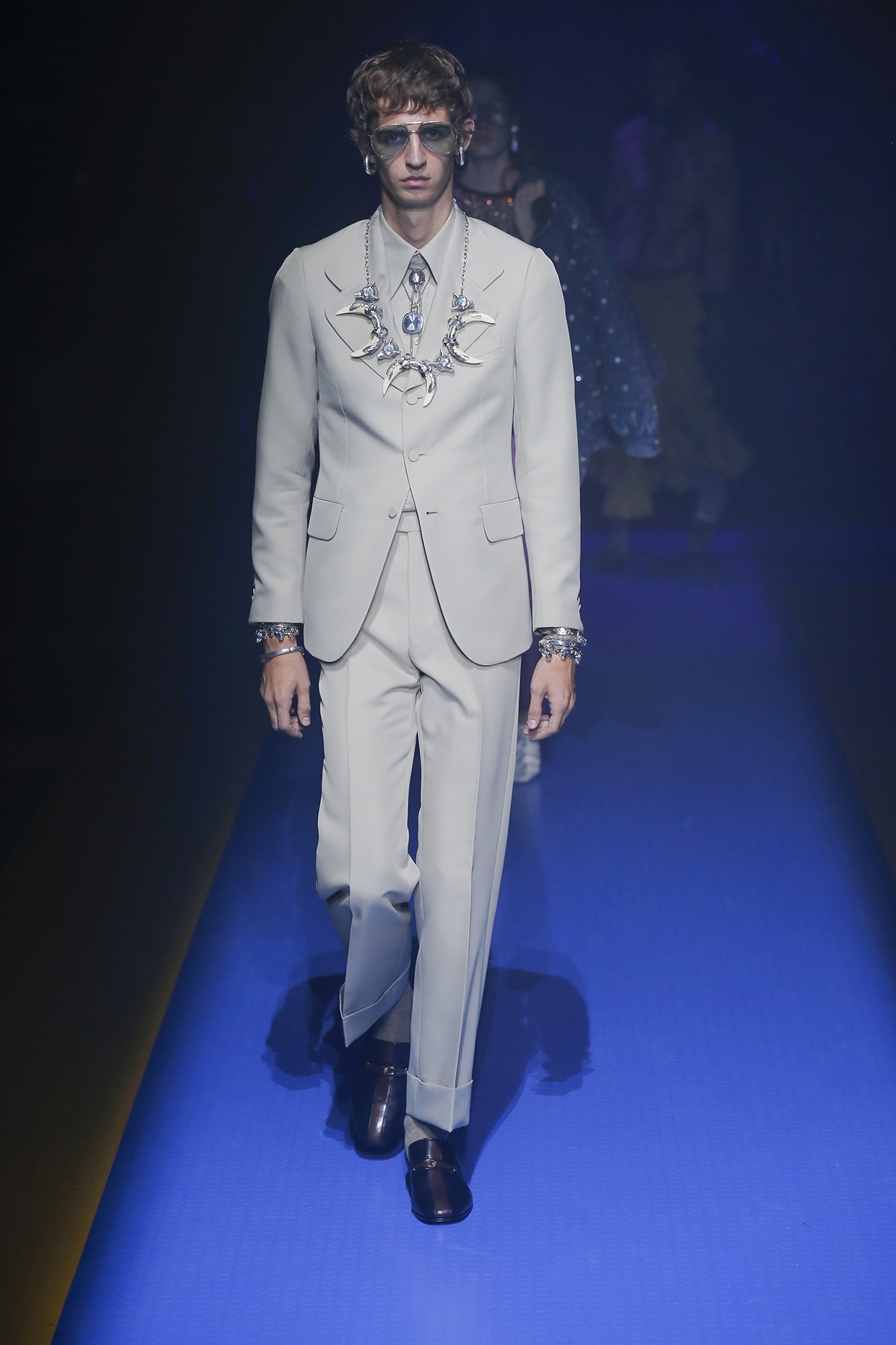 Women's and Men's Spring Summer 2018 runway looks. - Gucci Stories