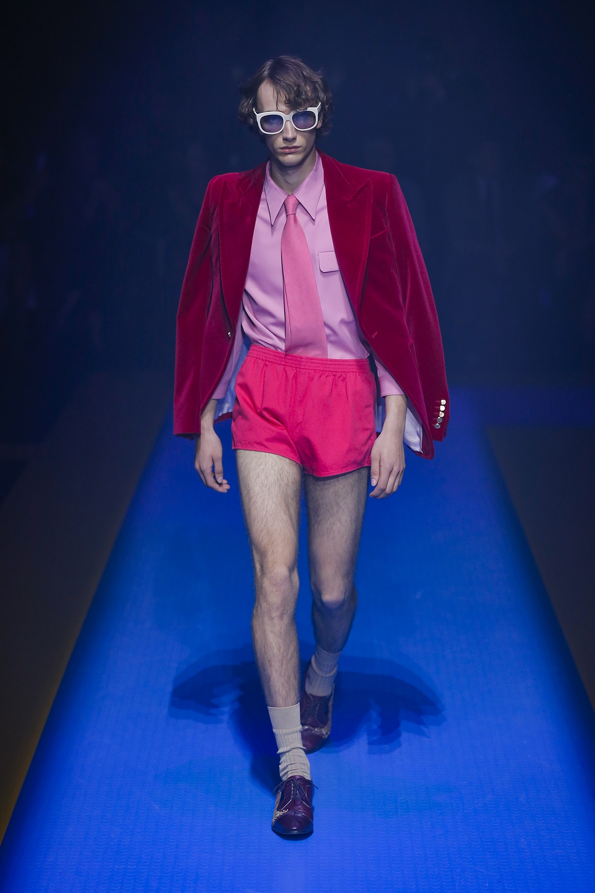 Women's and Men's Spring Summer 2018 runway looks. - Gucci Stories