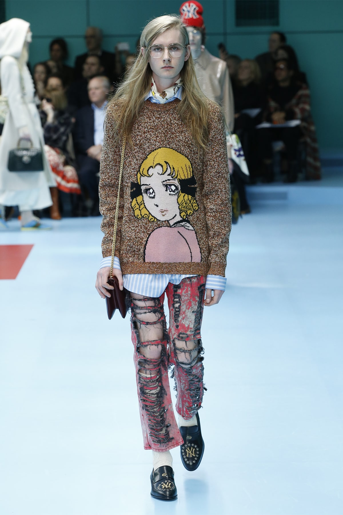 Women's and Men's Fall Winter 2018 runway looks - Gucci Stories