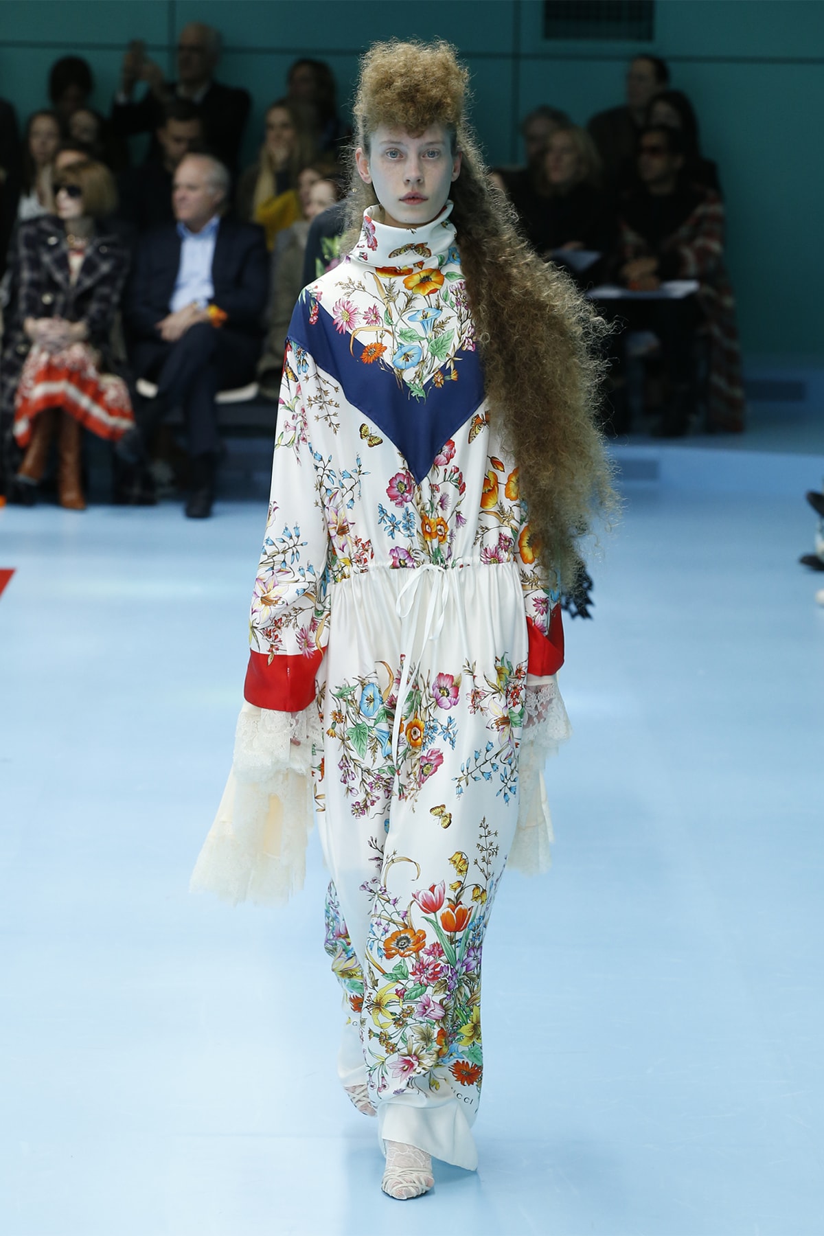 Women's and Men's Fall Winter 2018 runway looks - Gucci Stories
