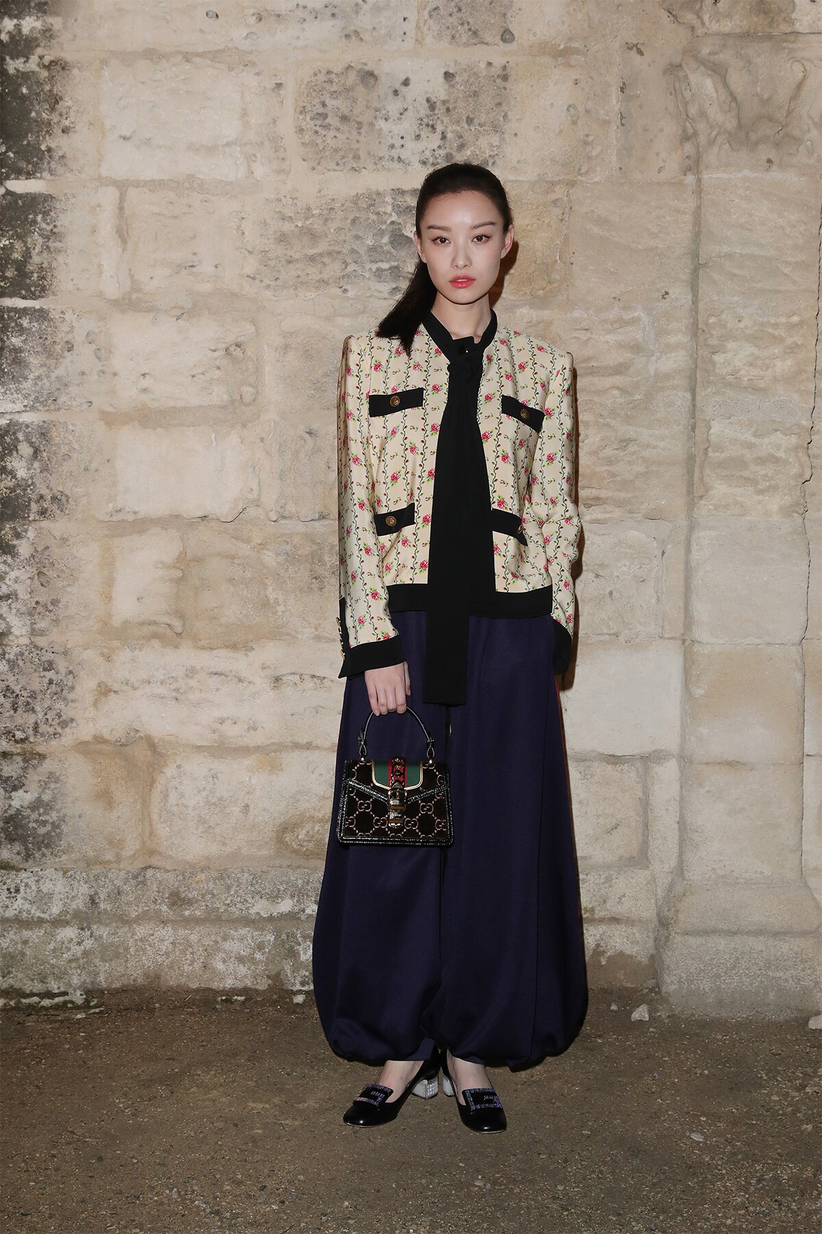 Guests at the Cruise 2019 Fashion Show. - Gucci Stories