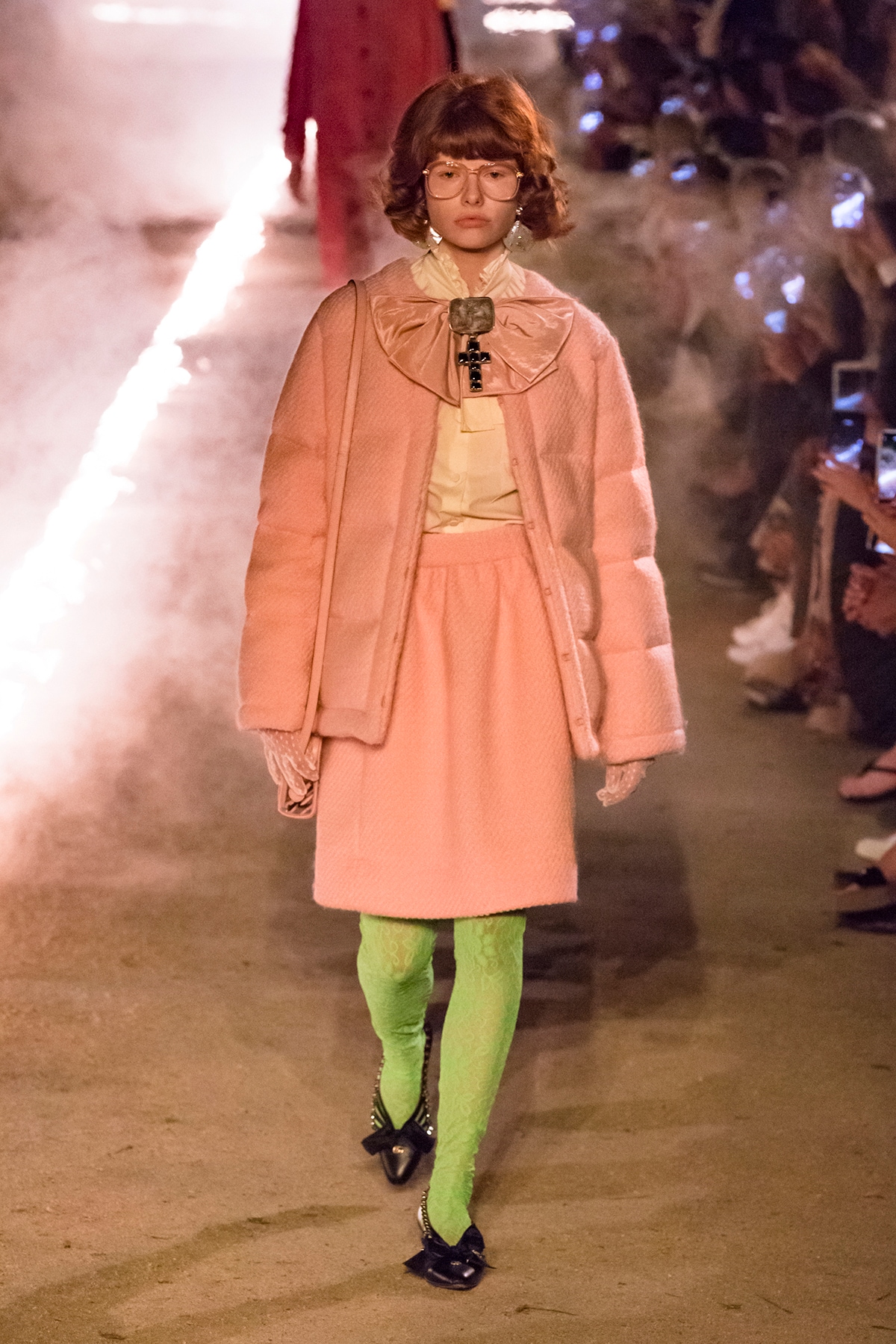 Cruise 2019: todos los looks de hombre y de mujer del desfile - Gucci ...