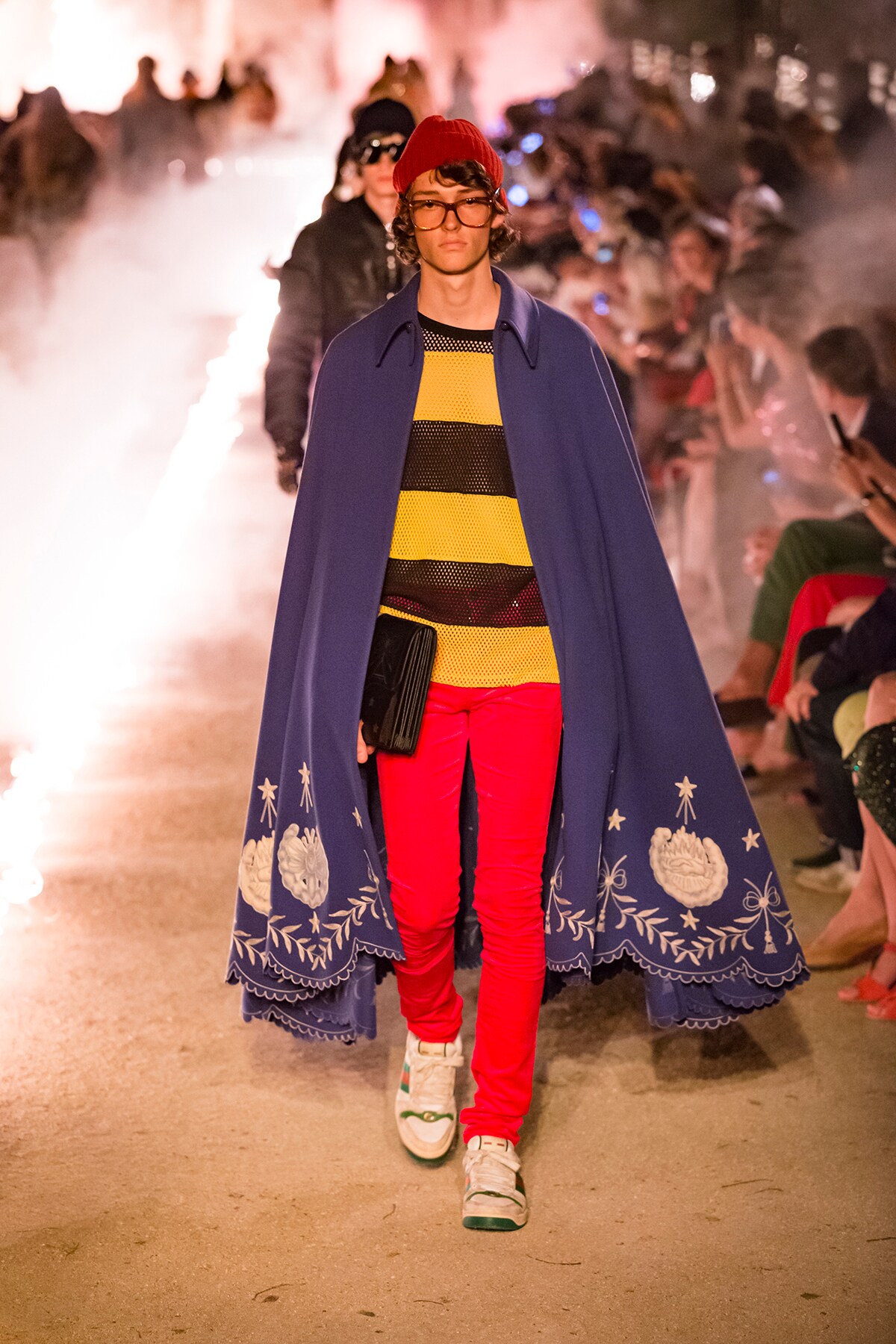 Cruise 2019: todos los looks de hombre y de mujer del desfile - Gucci ...