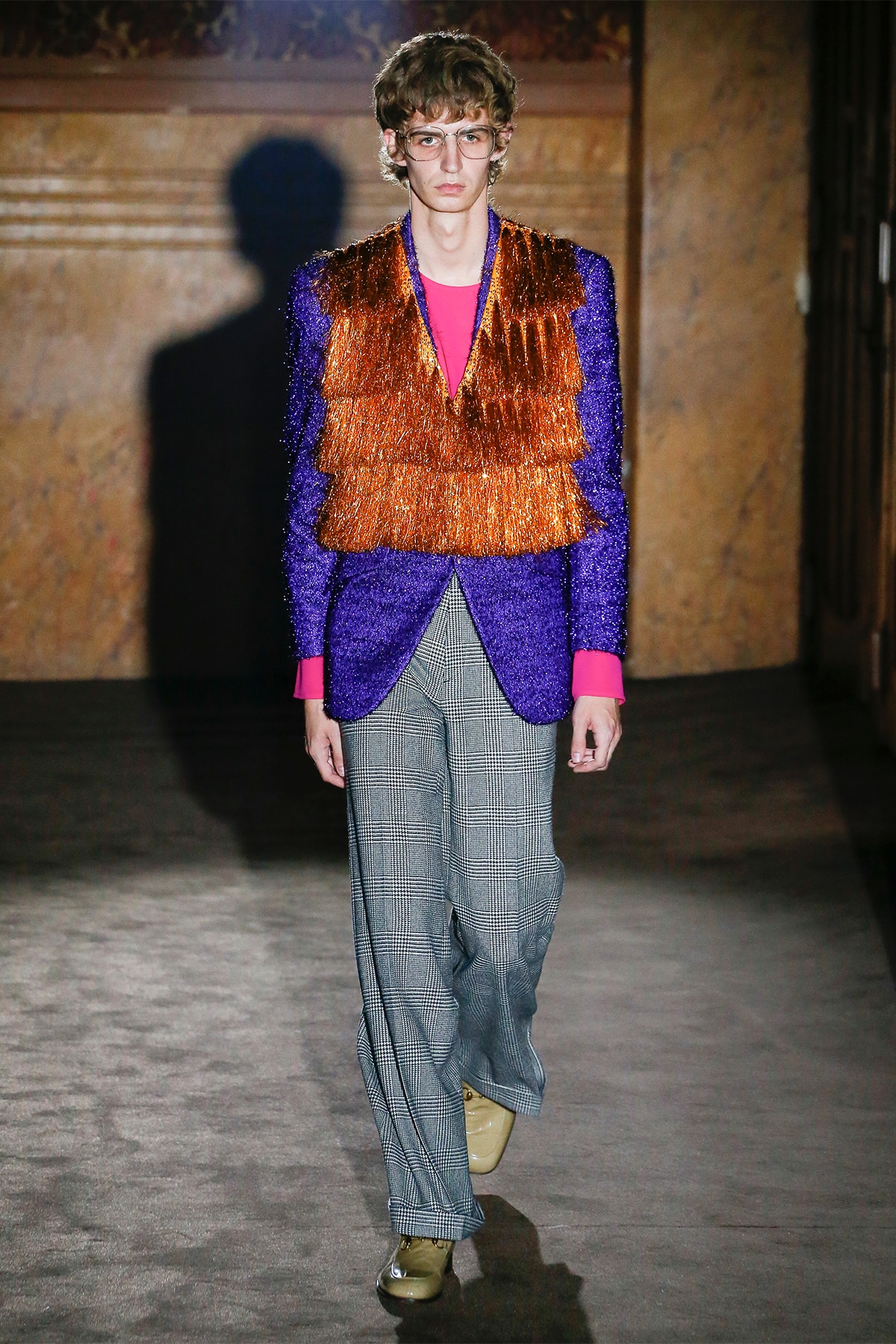 Spring Summer 2019 Fashion Show Looks | GUCCI