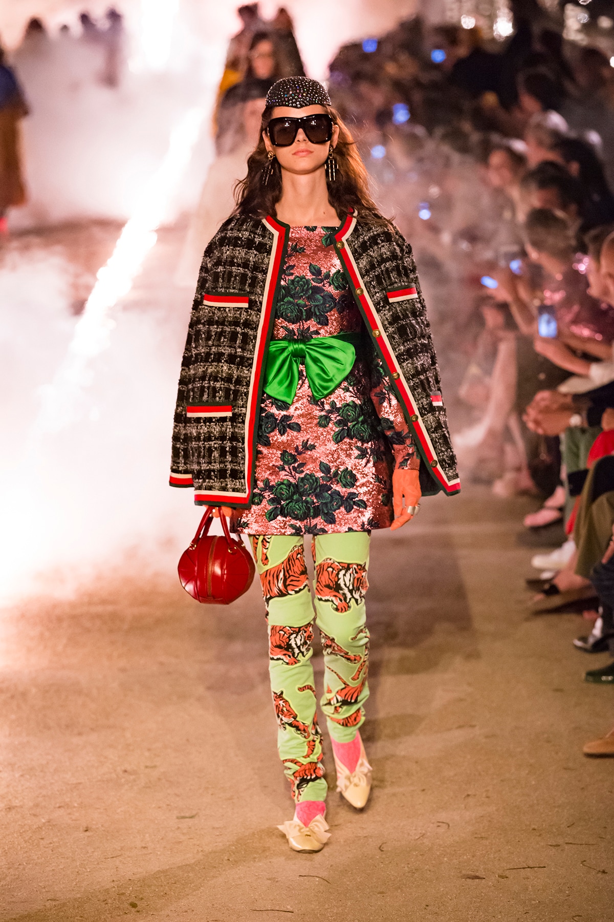 Cruise 2019: the Women's and Men's runway looks. - Gucci Stories