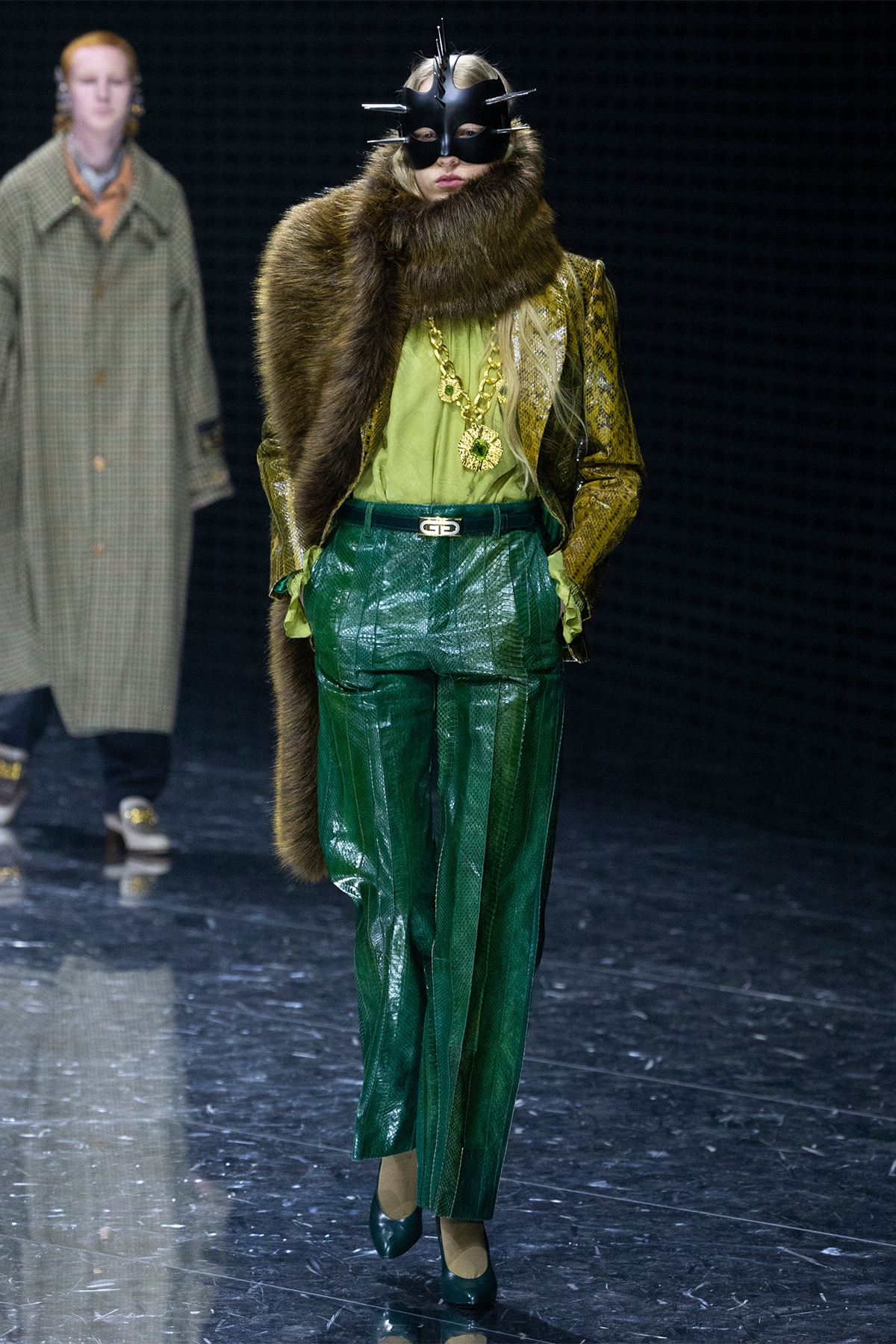 A gallery of Fall Winter 2019 runway looks. - Gucci Stories