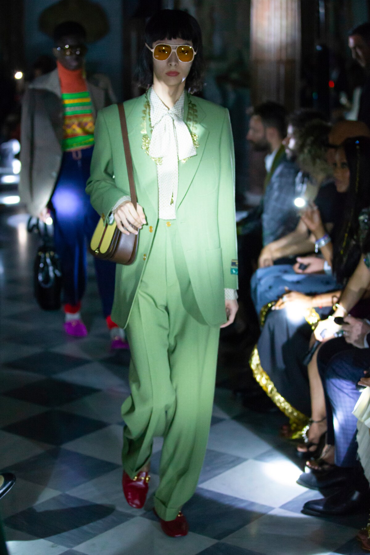 The Women's and Men's runway looks from Cruise 2020. - Gucci Stories