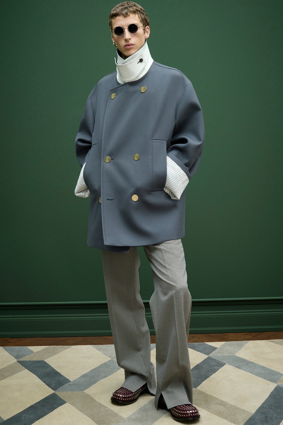 Unveiling the Pre-Fall 2025 collection by Creative Director Sabato De ...