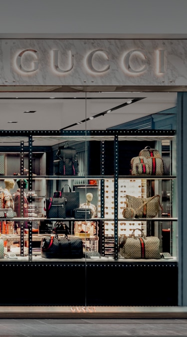Milano Monte Napoleone Flagship | GUCCI® Store Milano