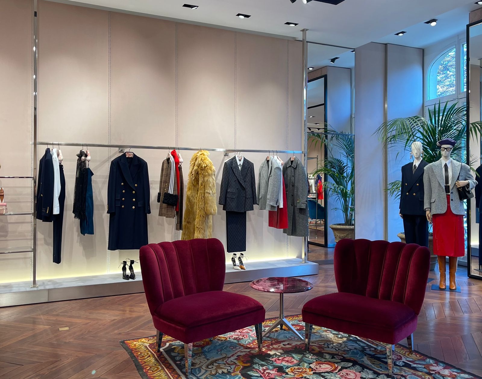 Book an Appointment | In-store or Virtual | GUCCI® UK