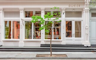 Gucci Official Site – Redefining modern luxury fashion.