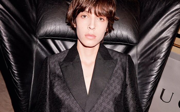 Women's Gucci Run sneaker in ivory suede | GUCCI® UK