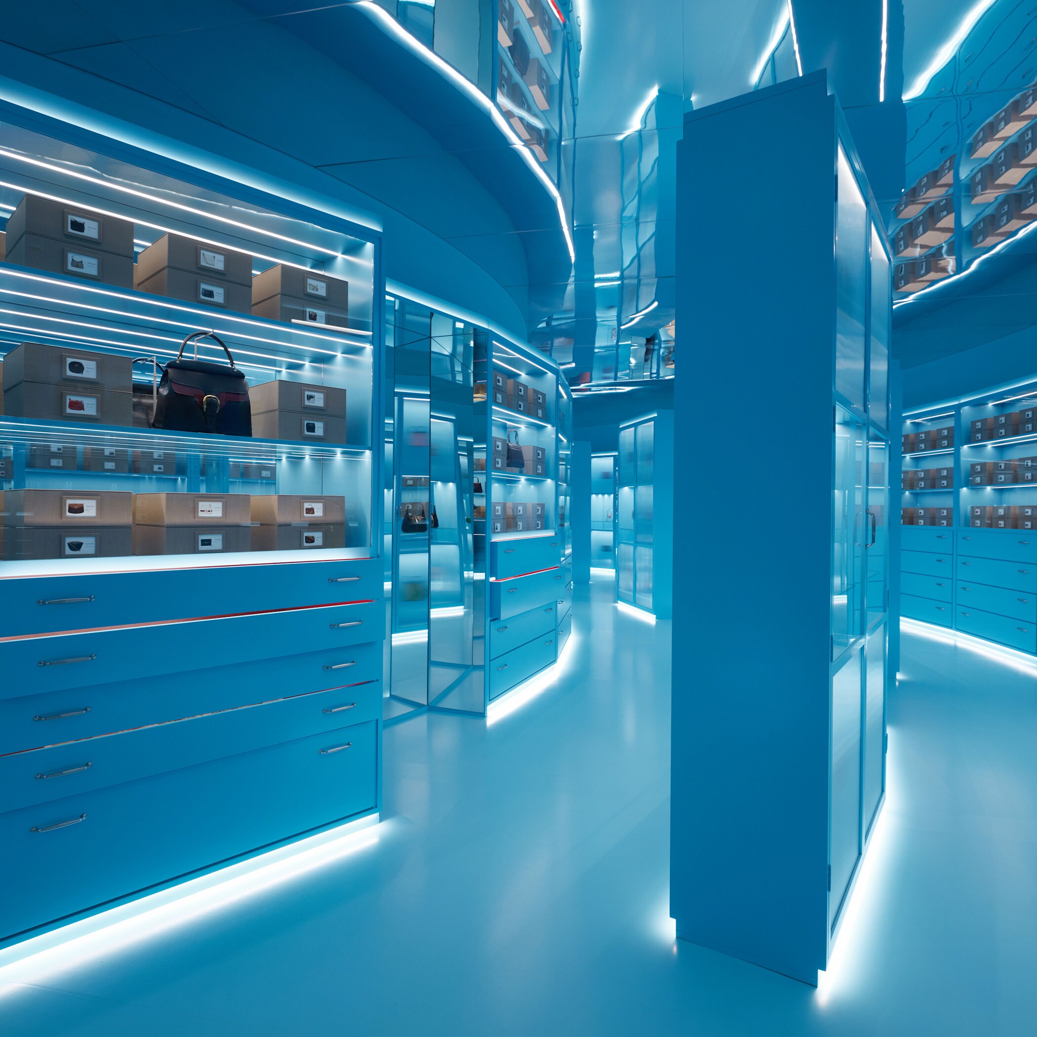 Gucci COSMOS Exhibition | A Heritage Journey | GUCCI® US