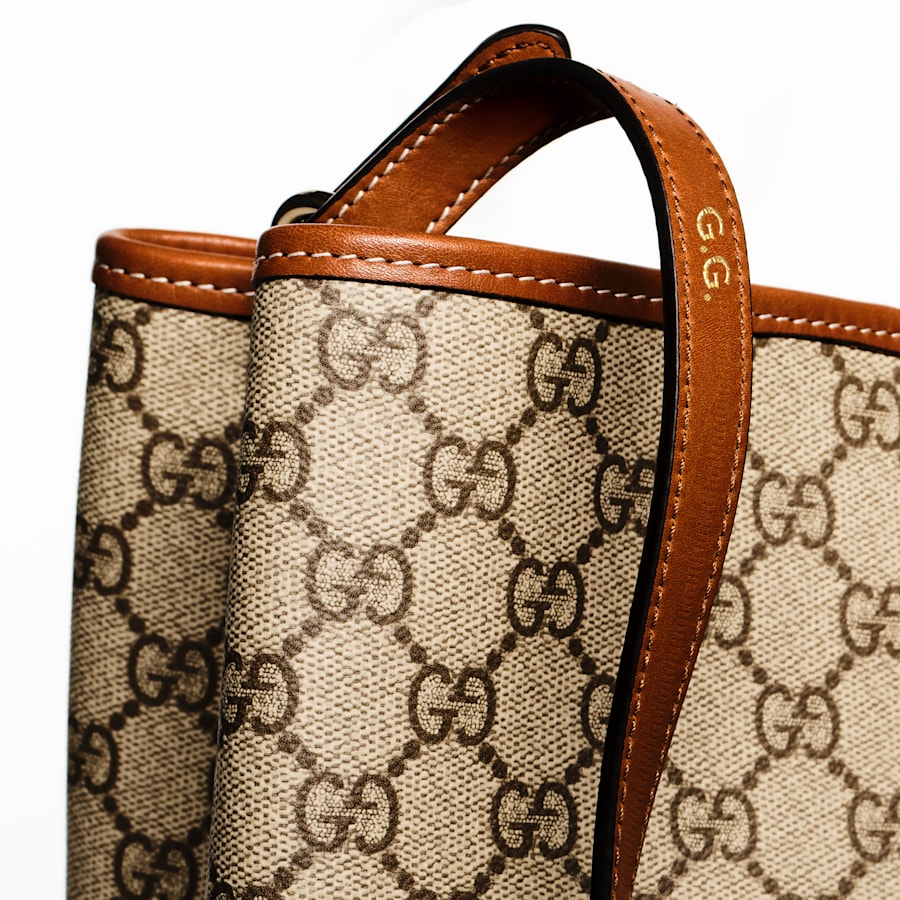 Personalization | GUCCI Services | GUCCI® US