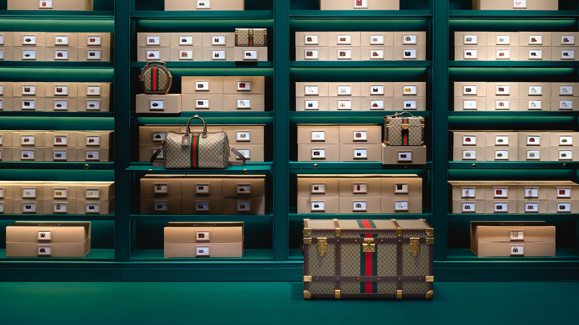 Gucci Valigeria | Luxury Travel | GUCCI® US
