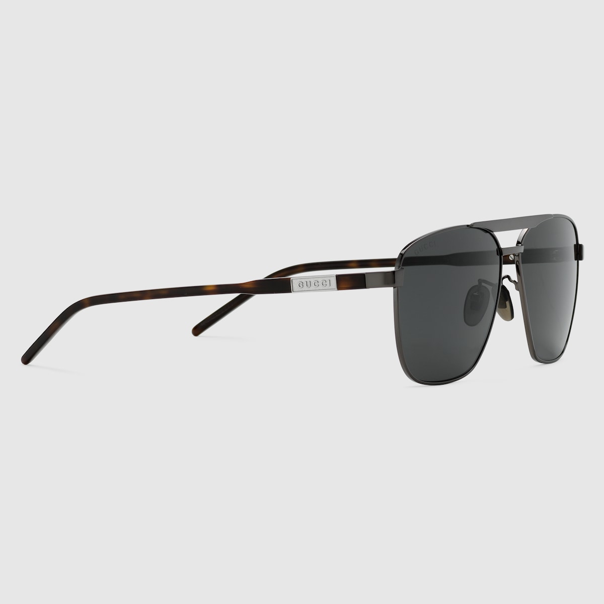Navigator-frame sunglasses in ruthenium grey metal | GUCCI® SG