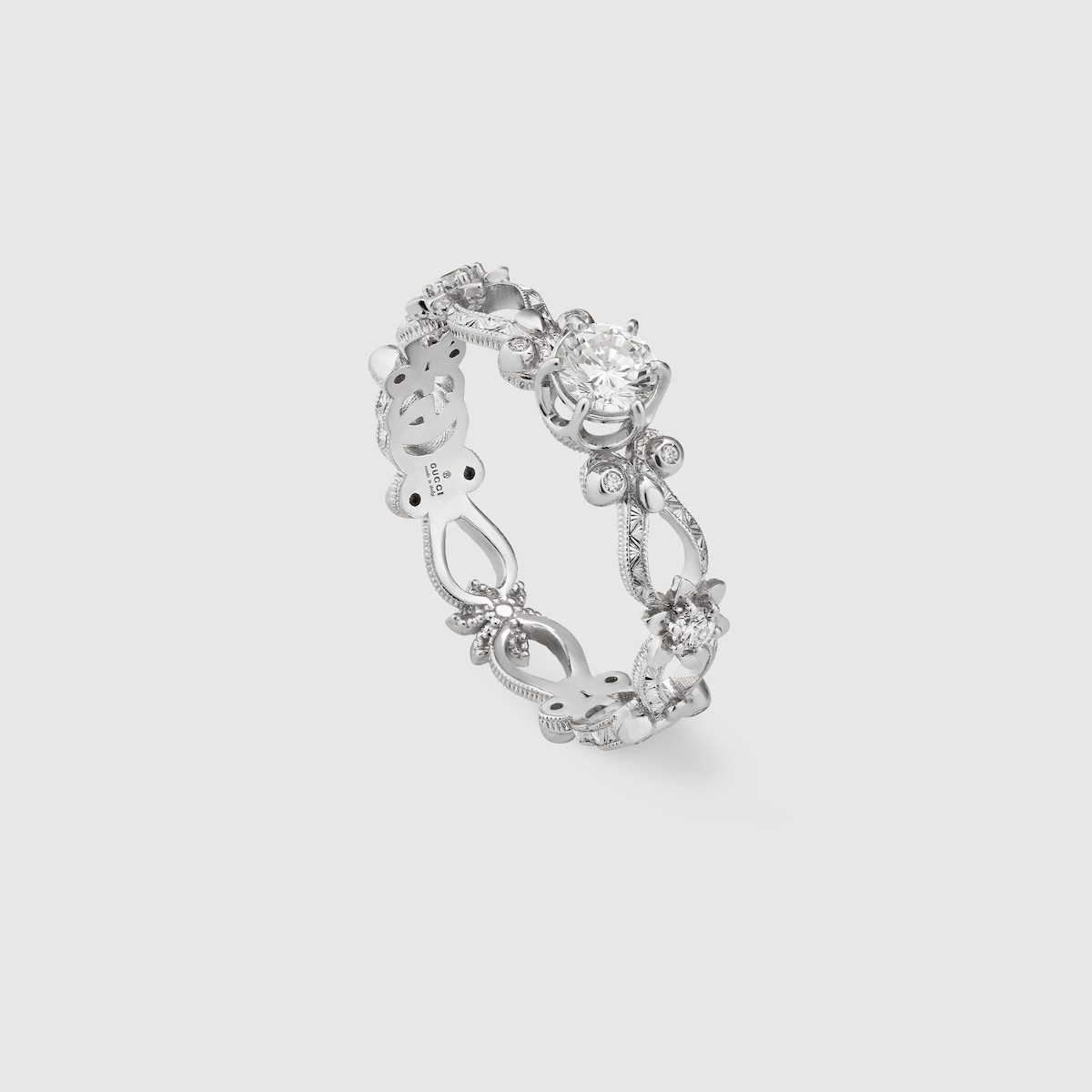 Gucci Flora 18k solitaire ring in white gold | GUCCI® NL