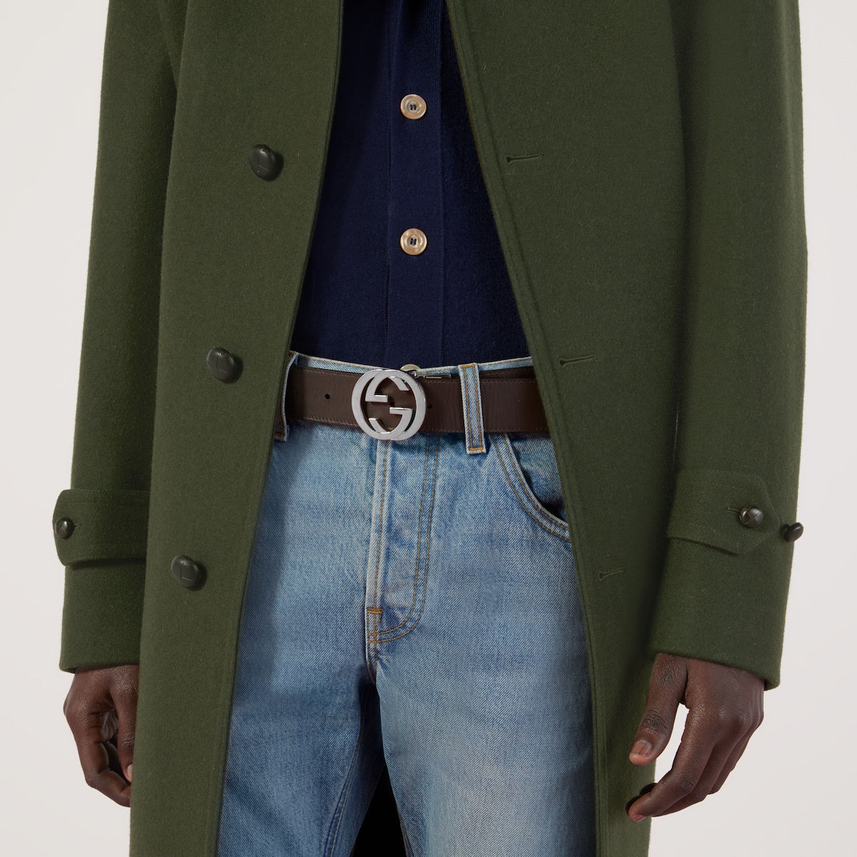 Reversible belt with Interlocking G buckle in black Gucci Signature ...