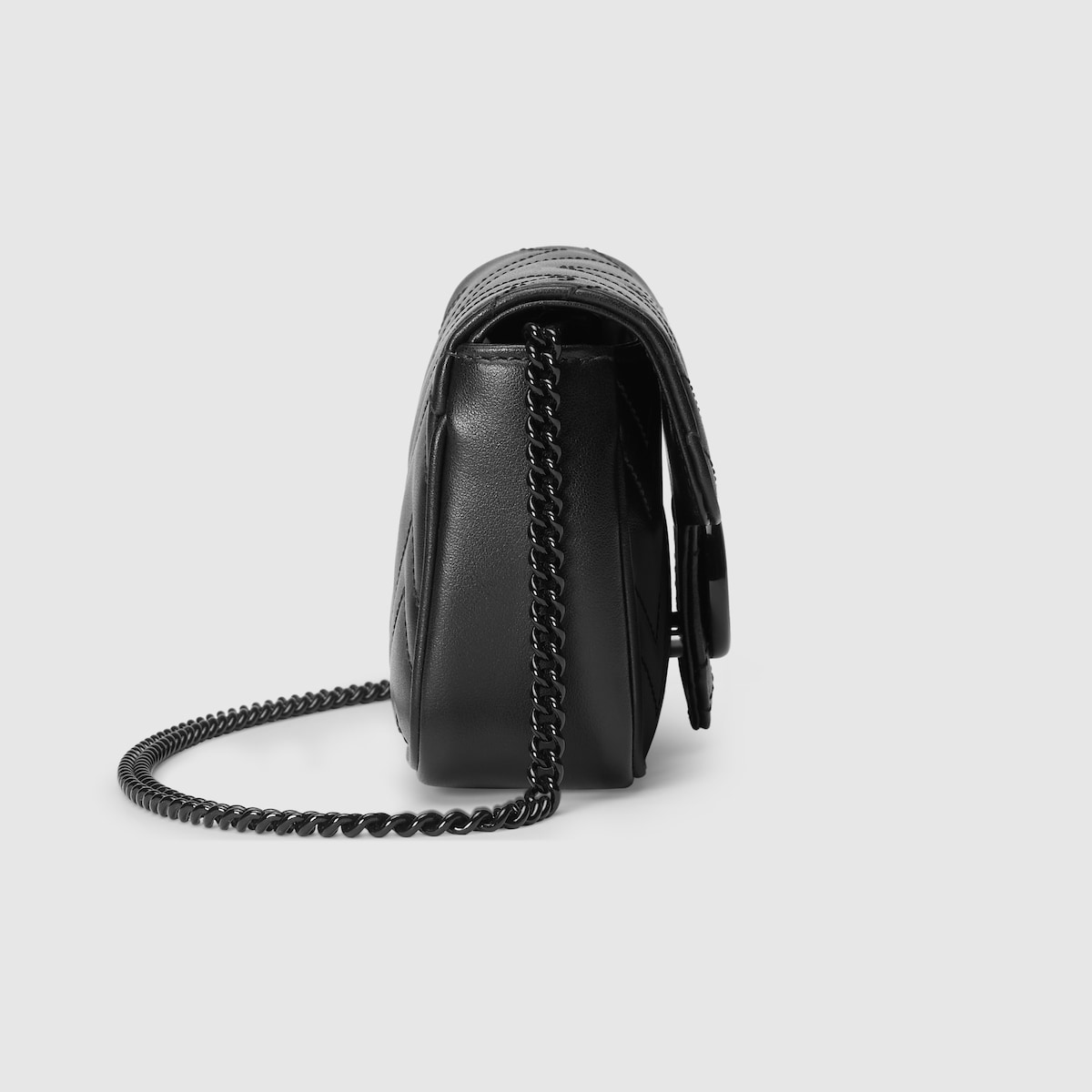 GG Marmont super mini bag in black leather | GUCCI® PT