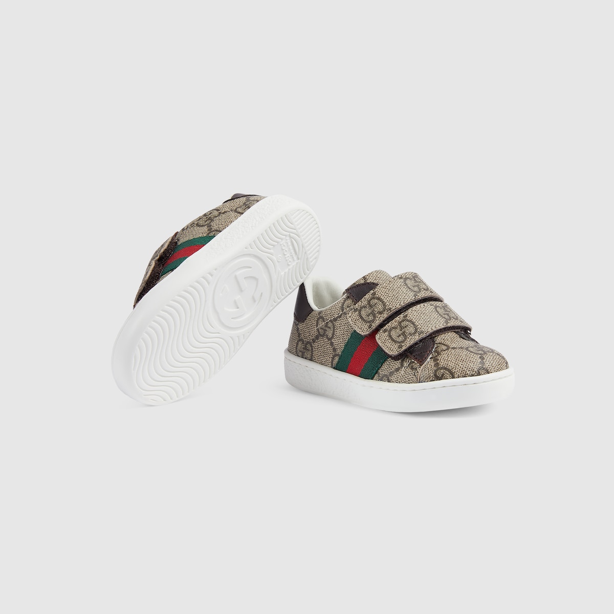 Toddler Gucci Ace sneaker in beige and ebony GG Supreme | GUCCI® US