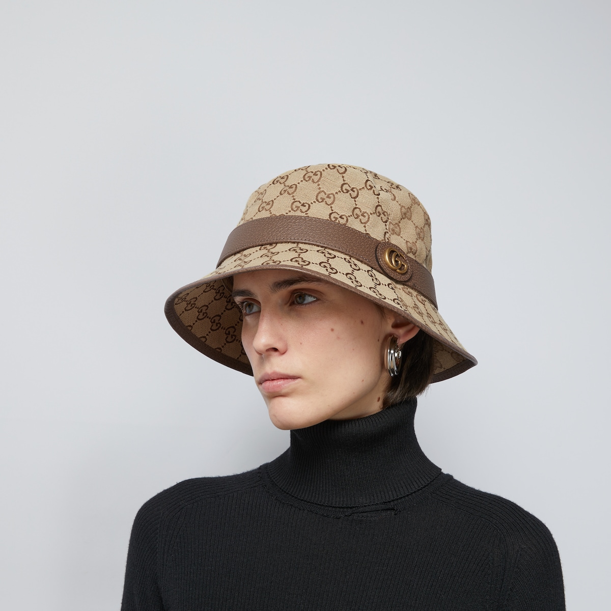 Sombrero de lona GG en lona GG beige/marrón | GUCCI® ES