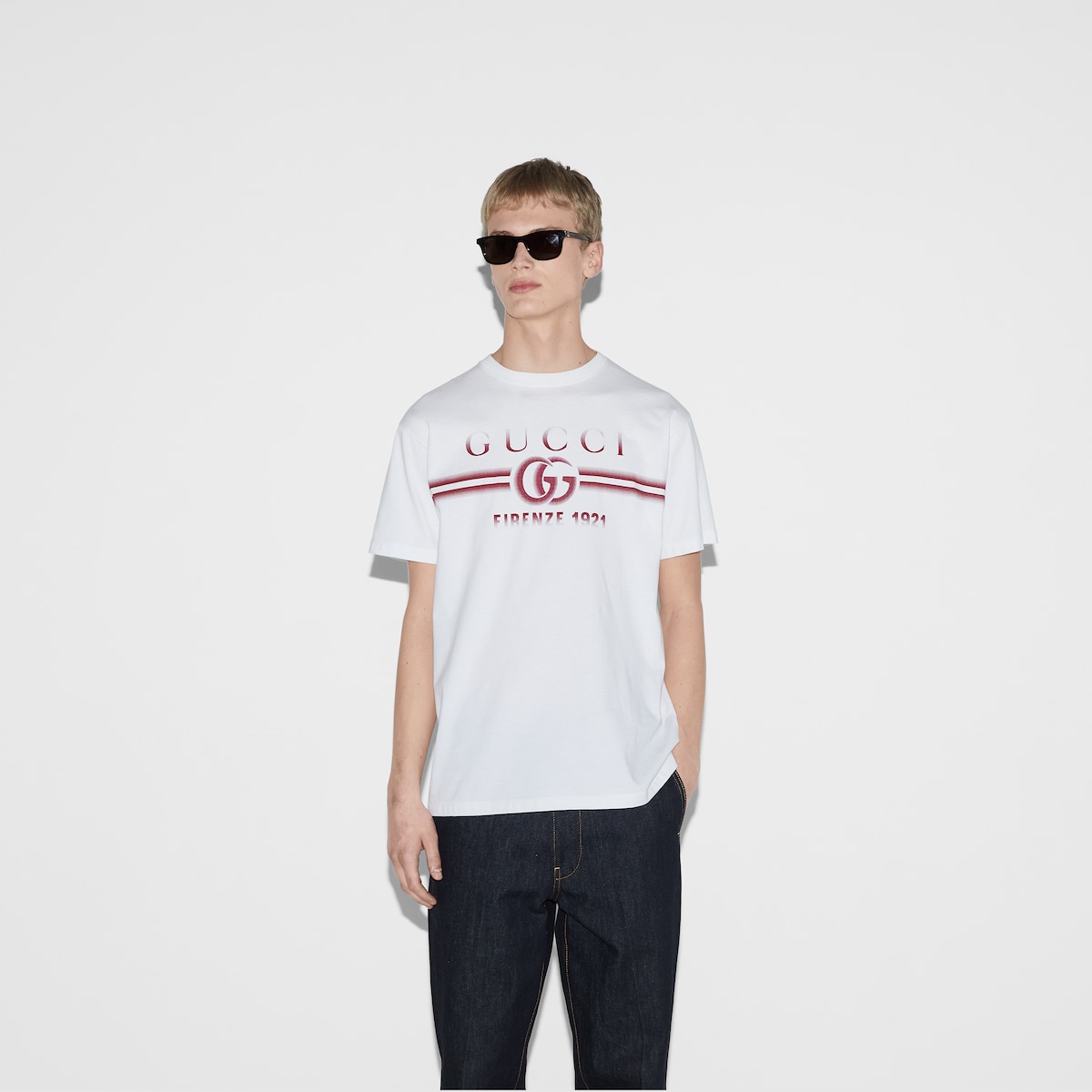 Cotton jersey T-shirt with Gucci print in white | GUCCI® ES
