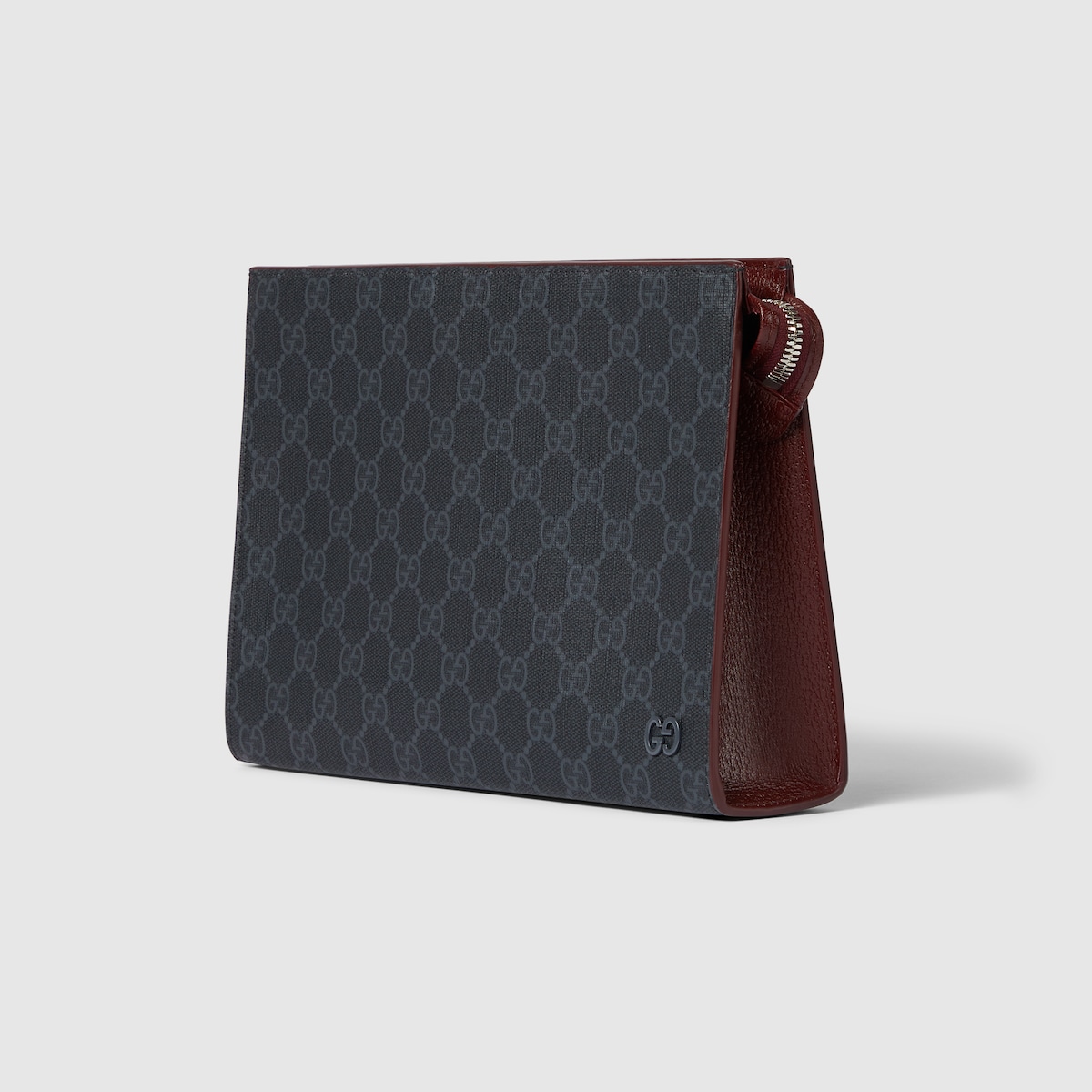 Cartera neceser con detalle GG en GG Supreme en negro | GUCCI® ES